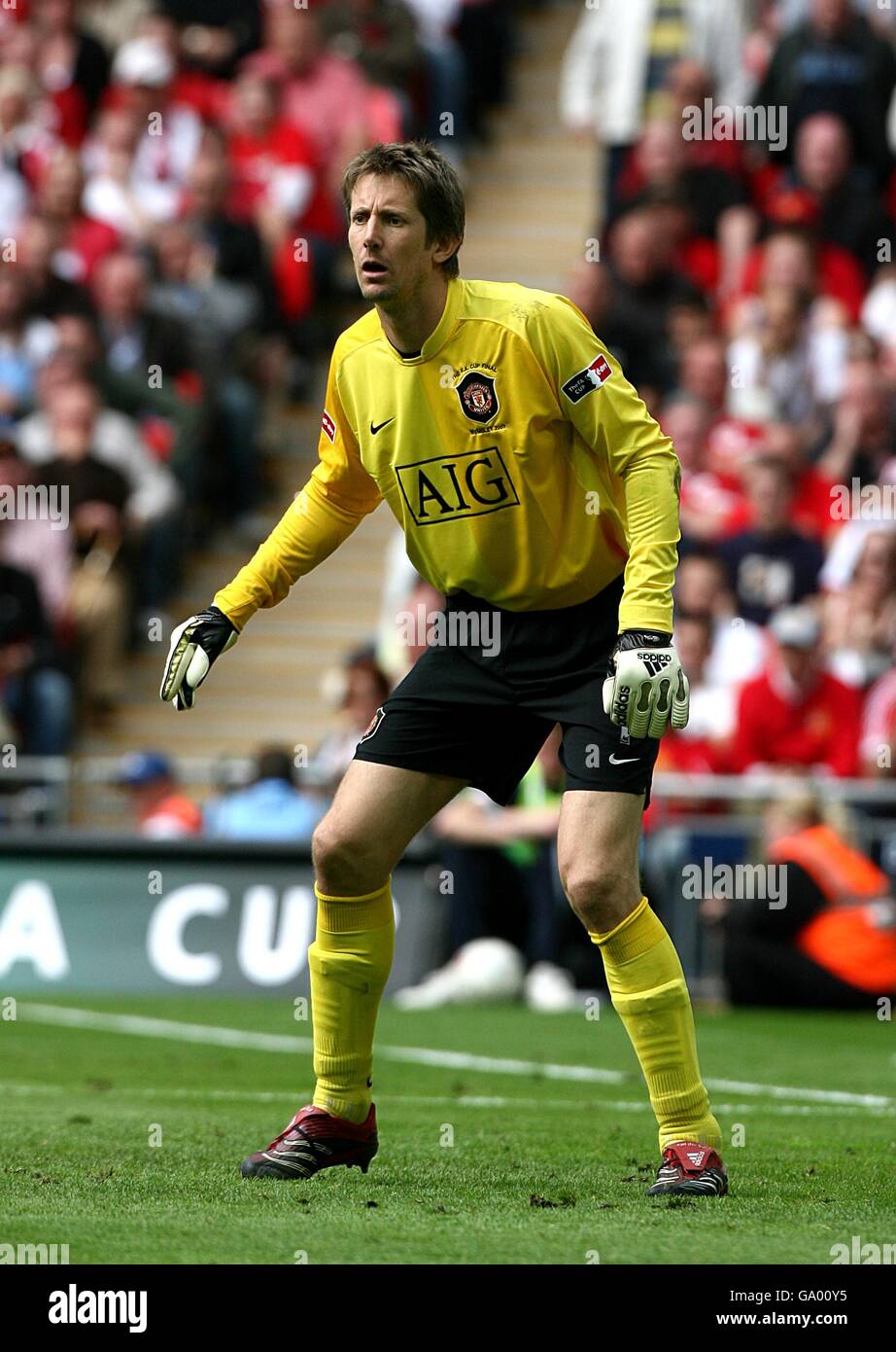 Soccer - FA Cup - Final - Chelsea v Manchester United - Wembley Stadium. Edwin Van der Sar ...