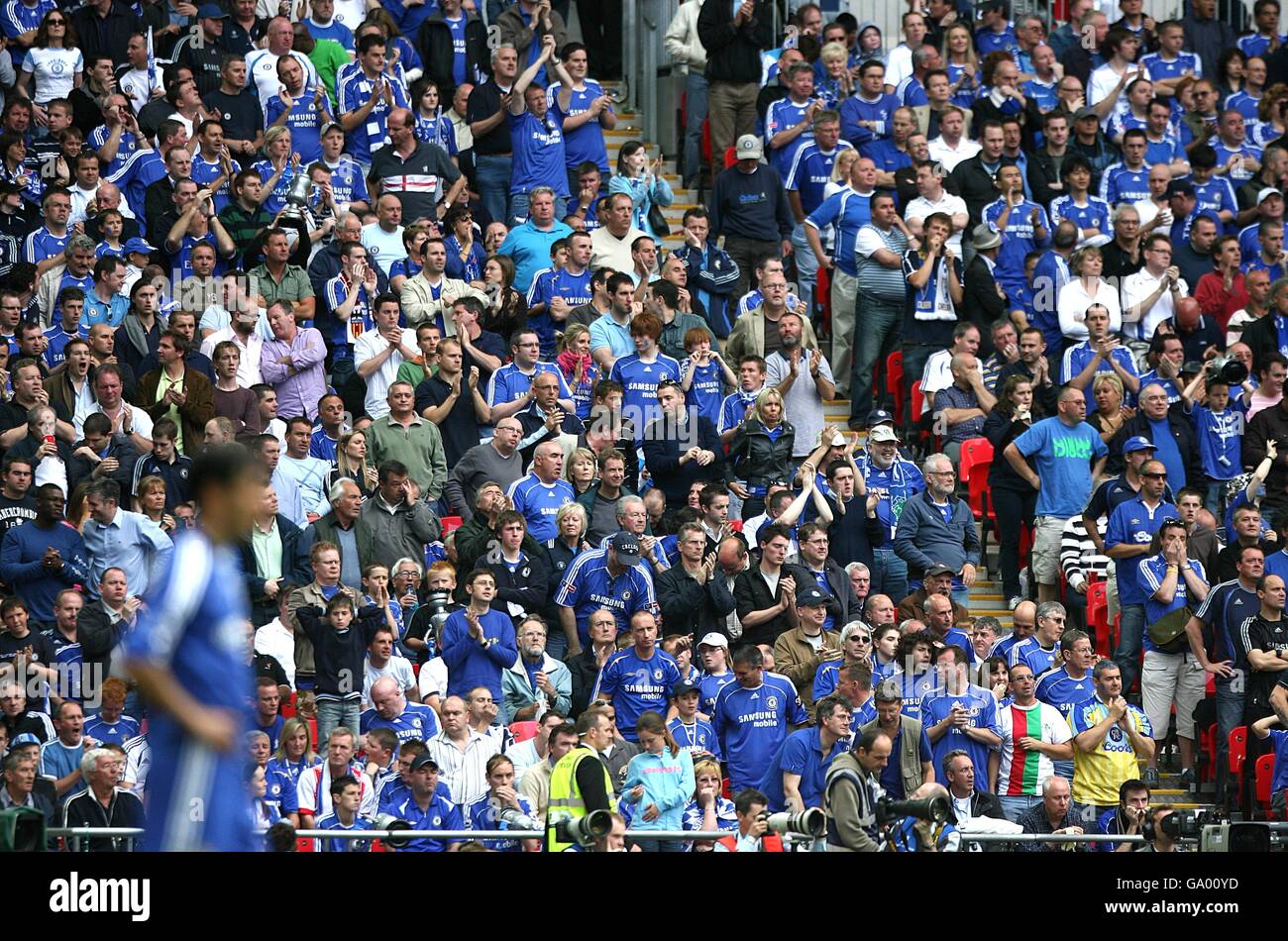 Soccer - FA Cup - Final - Chelsea v Manchester United - Wembley Stadium ...