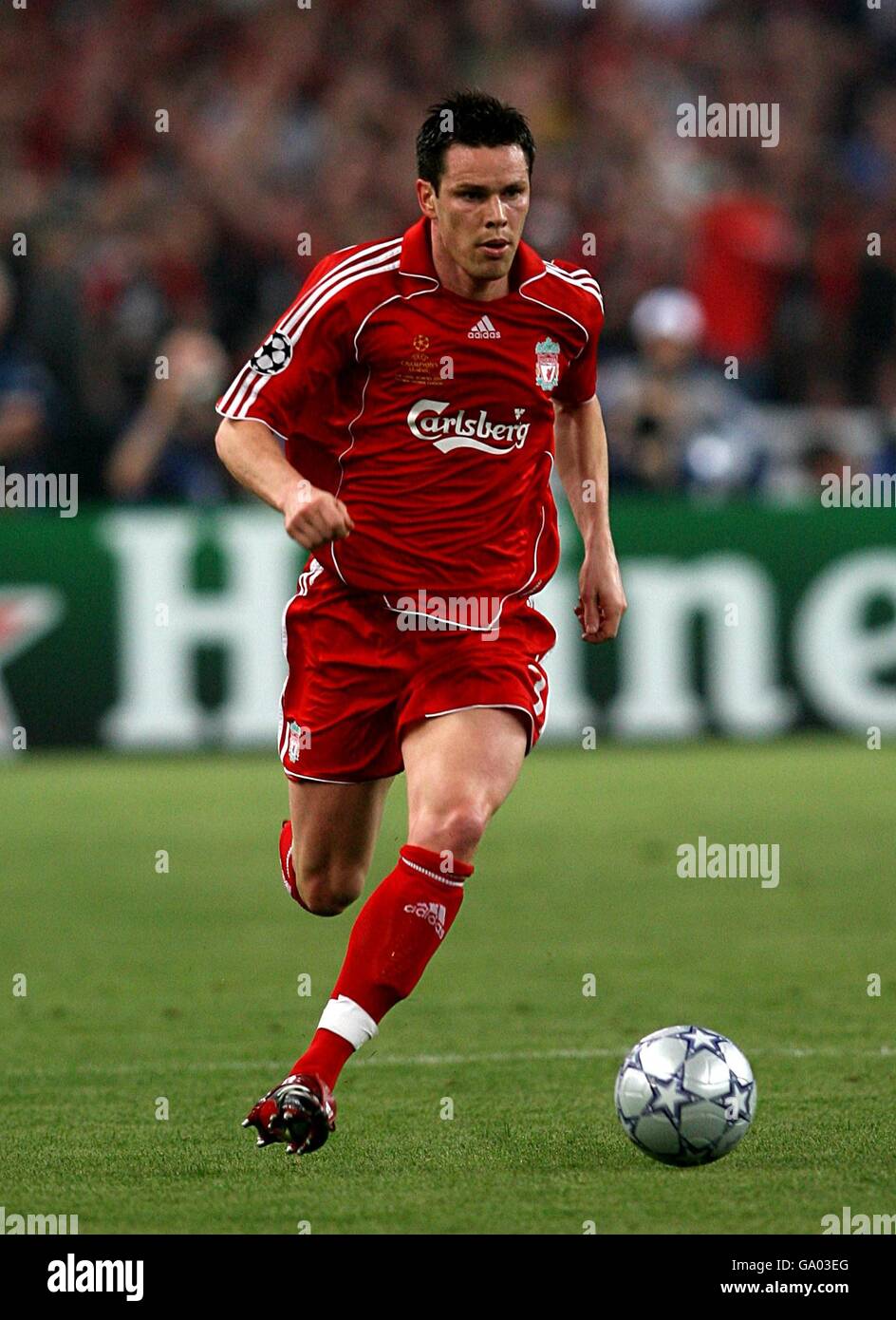 Steve finnan liverpool champions league hi-res stock photography and ...