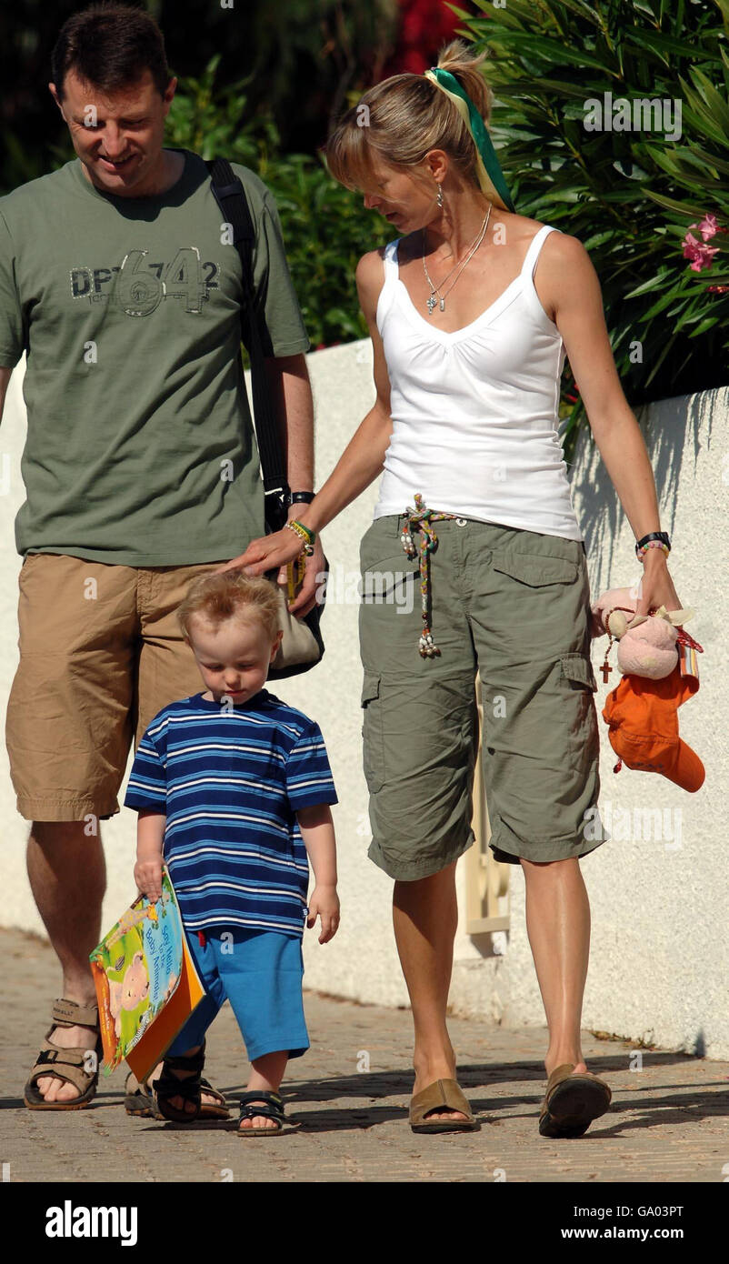 Missing girl in Algarve Stock Photo - Alamy
