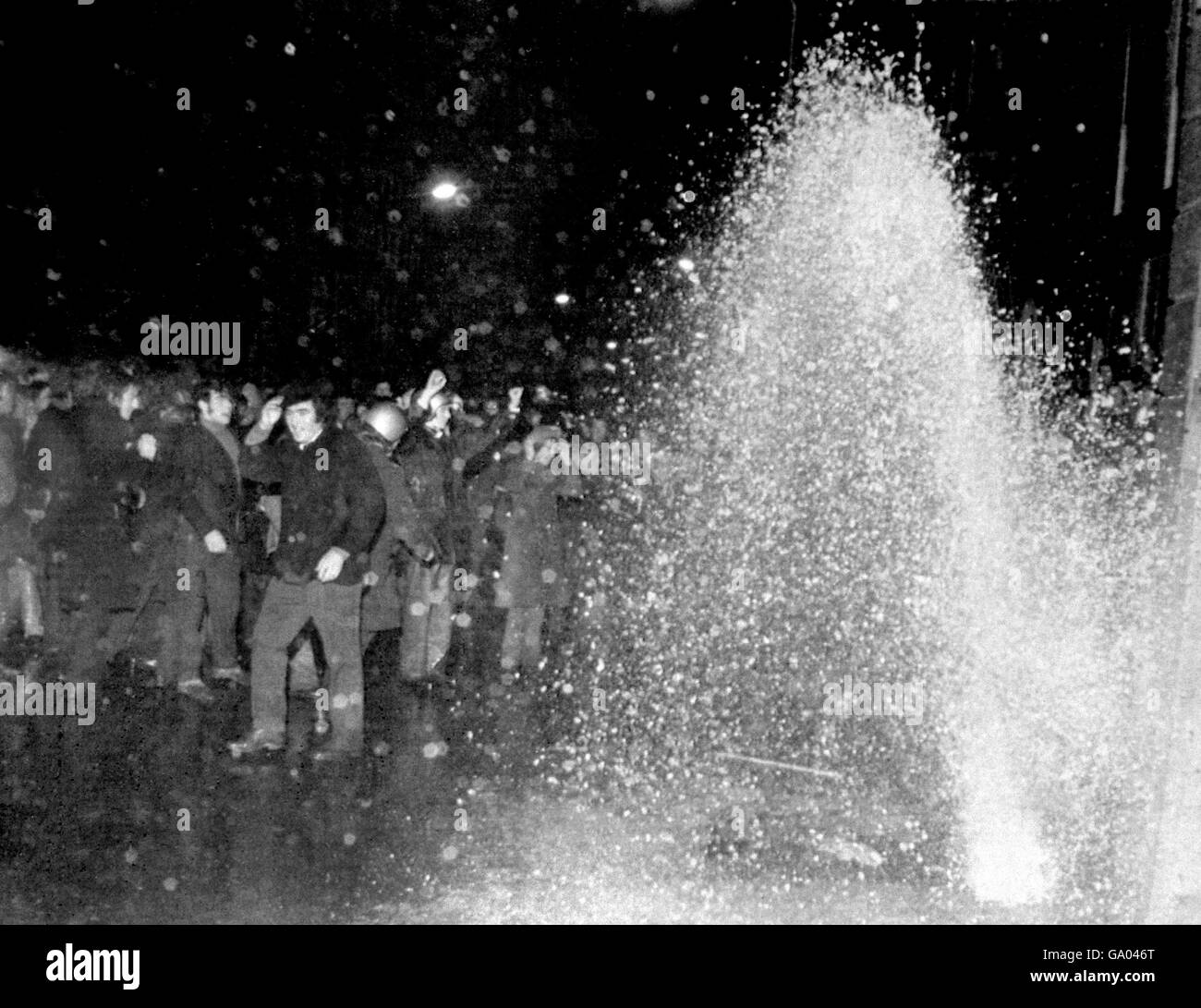 Water spouts hi-res stock photography and images - Alamy