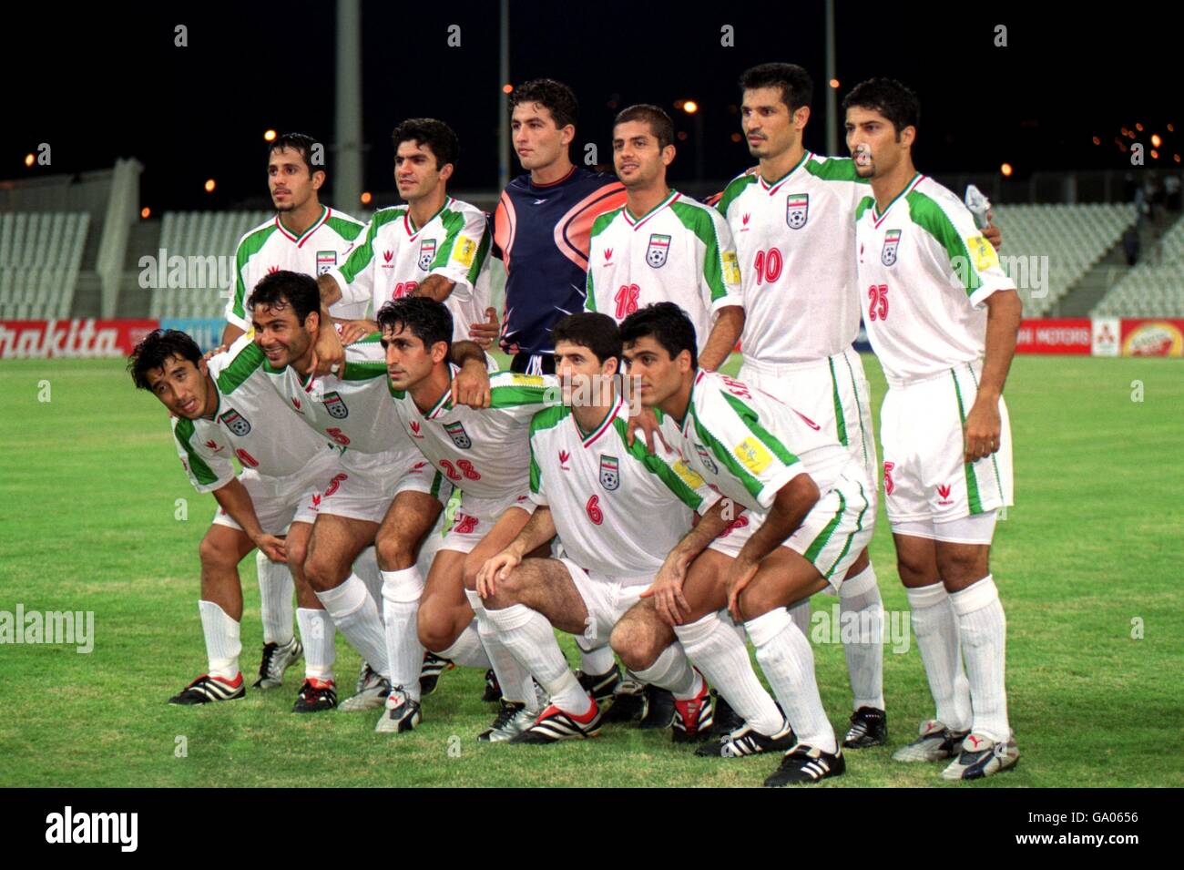 Soccer - Asian Cup 2000 - Group A - Iran v Iraq Stock Photo - Alamy