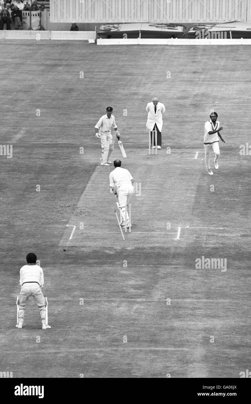 Action dismissed out black white hi-res stock photography and images ...