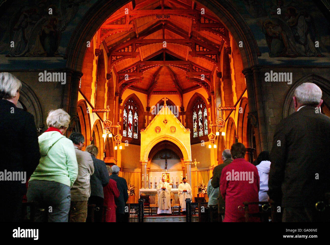 St marys cathedral edinburgh catholic hi-res stock photography and ...