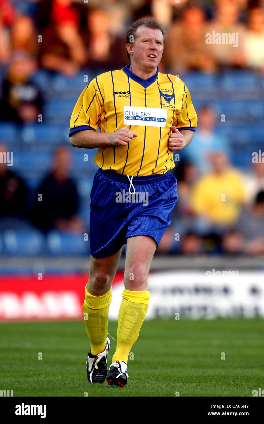 Soccer peter rhoades brown testimonial oxford united chelsea xi stadium ...