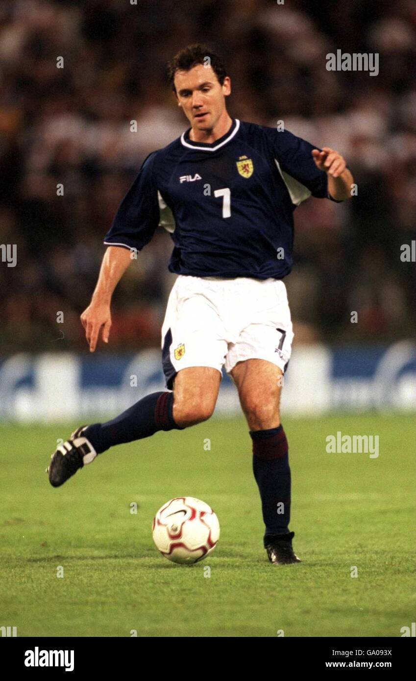 Soccer - World Cup 2002 Qualifier - Group Six - Belgium v Scotland ...