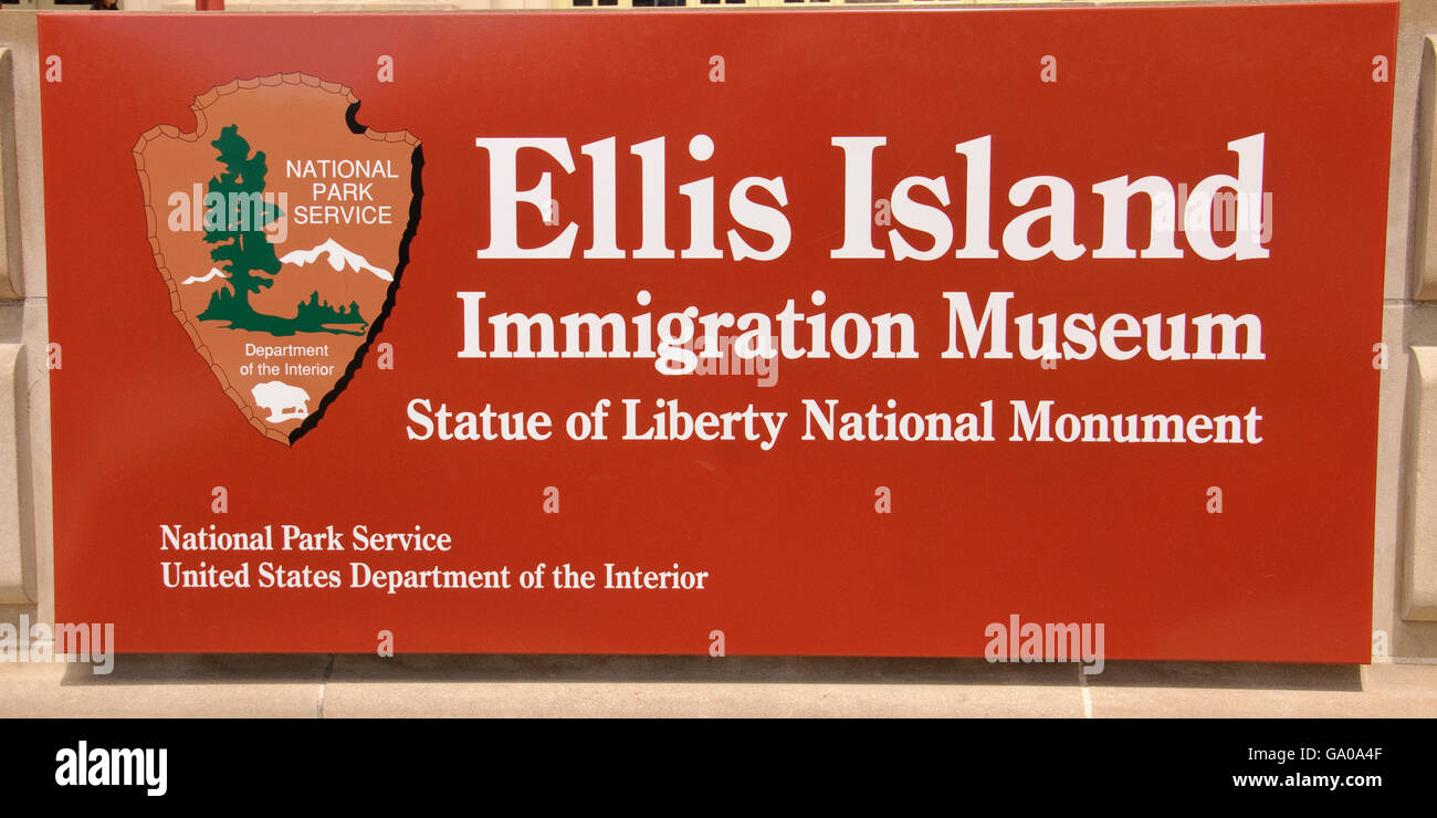 Immigration Museum Logo