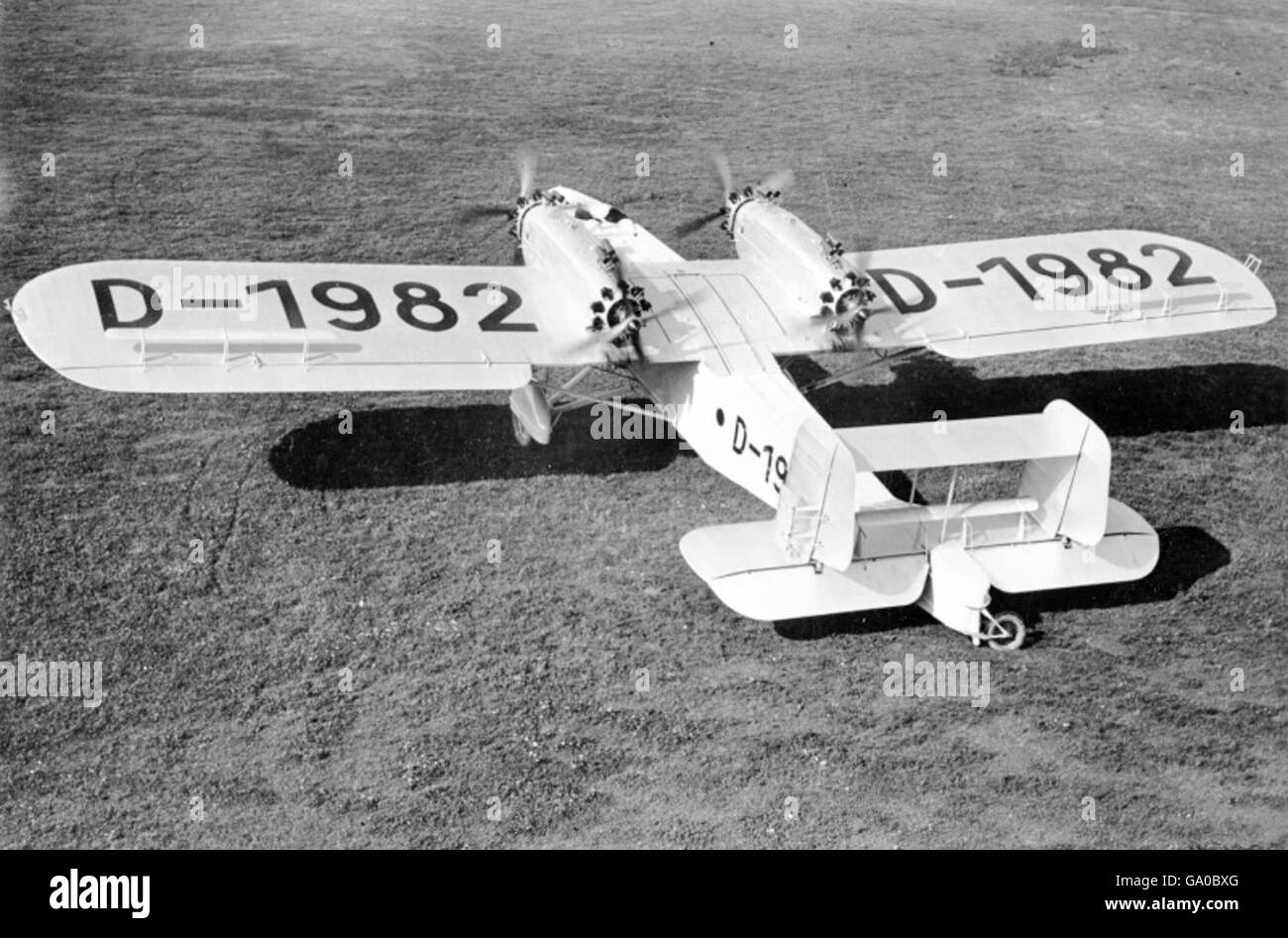 The Lockheed Martin C-130J Super Hercules, a modern military transport ...