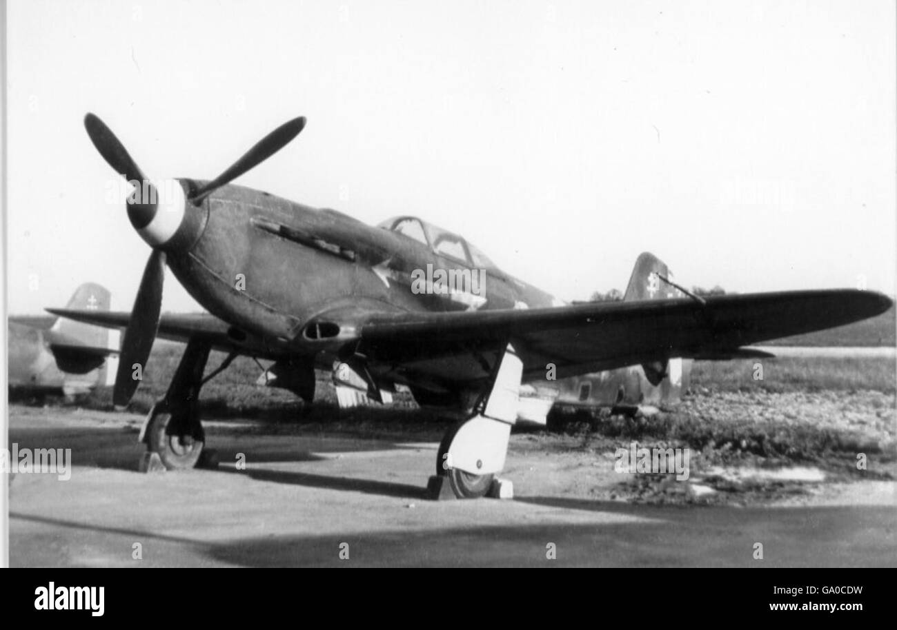 Image from the Ray Wagner Collection, showing a historical aircraft ...