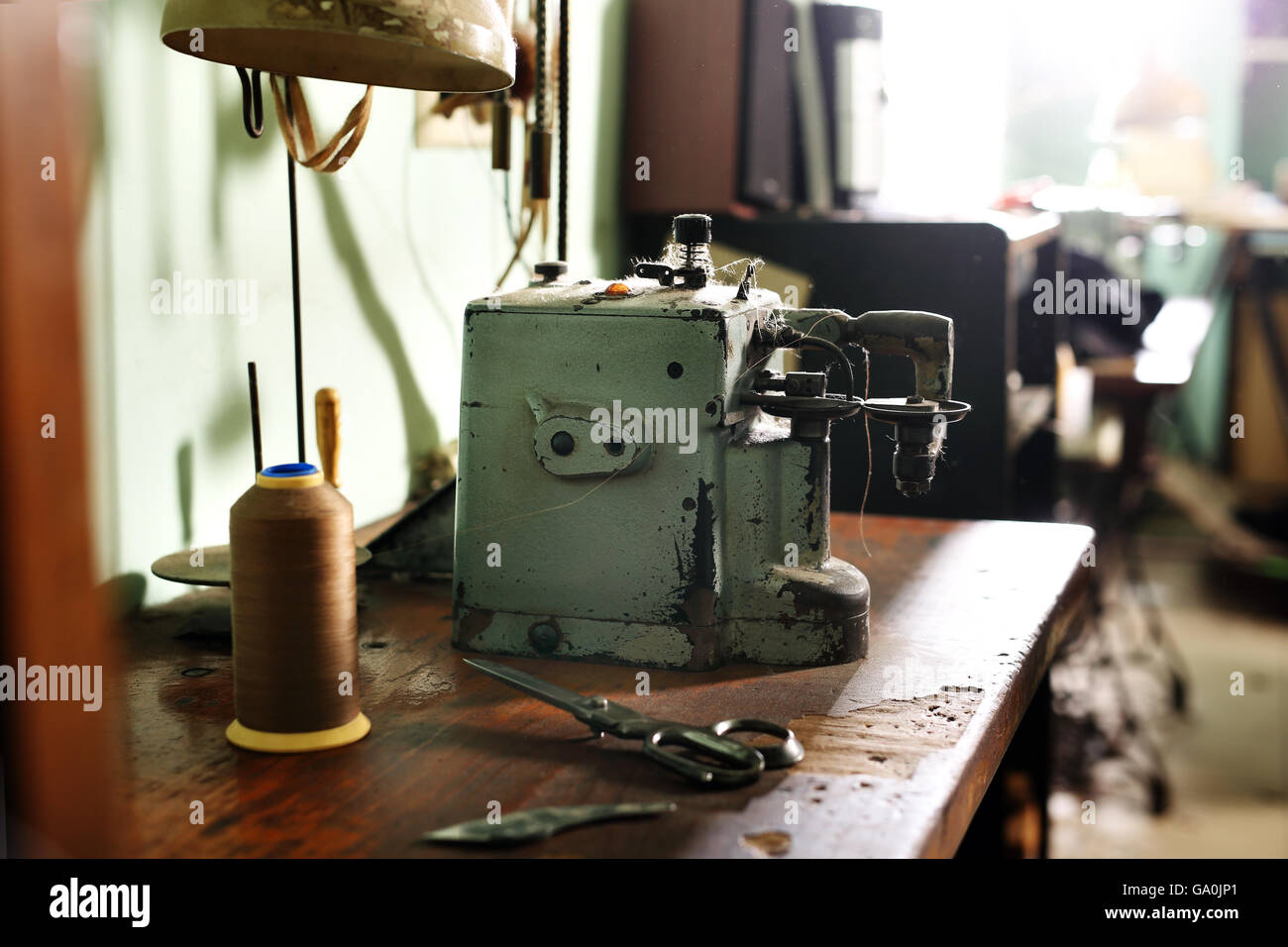 Shoemaking hi-res stock photography and images - Alamy