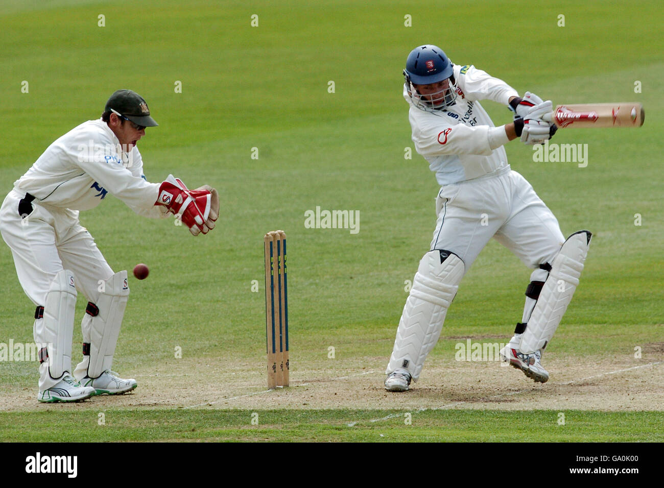 Chris read cricket wicket hi-res stock photography and images - Alamy
