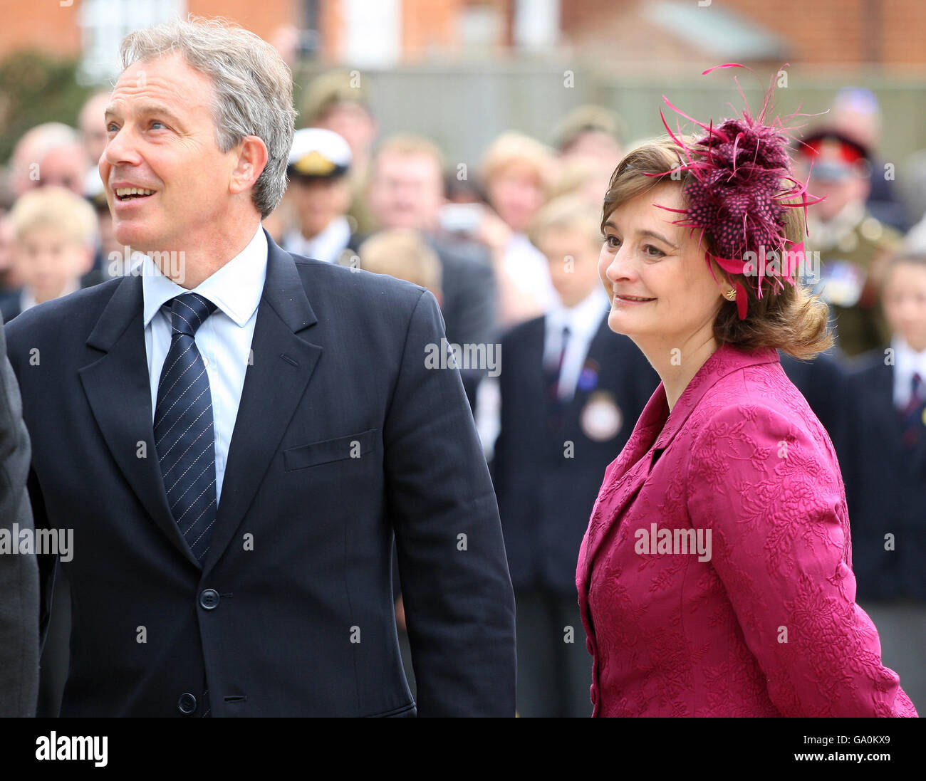 Commemorating the falklands conflict hi-res stock photography and ...