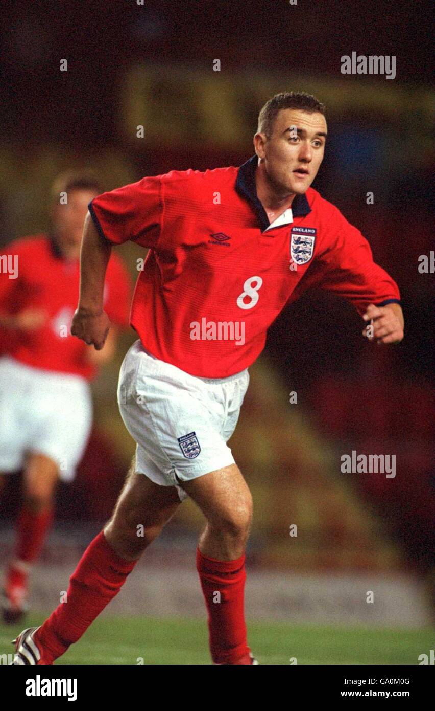 Soccer - Under 17 International Friendly - England v Spain. Lee Croft ...