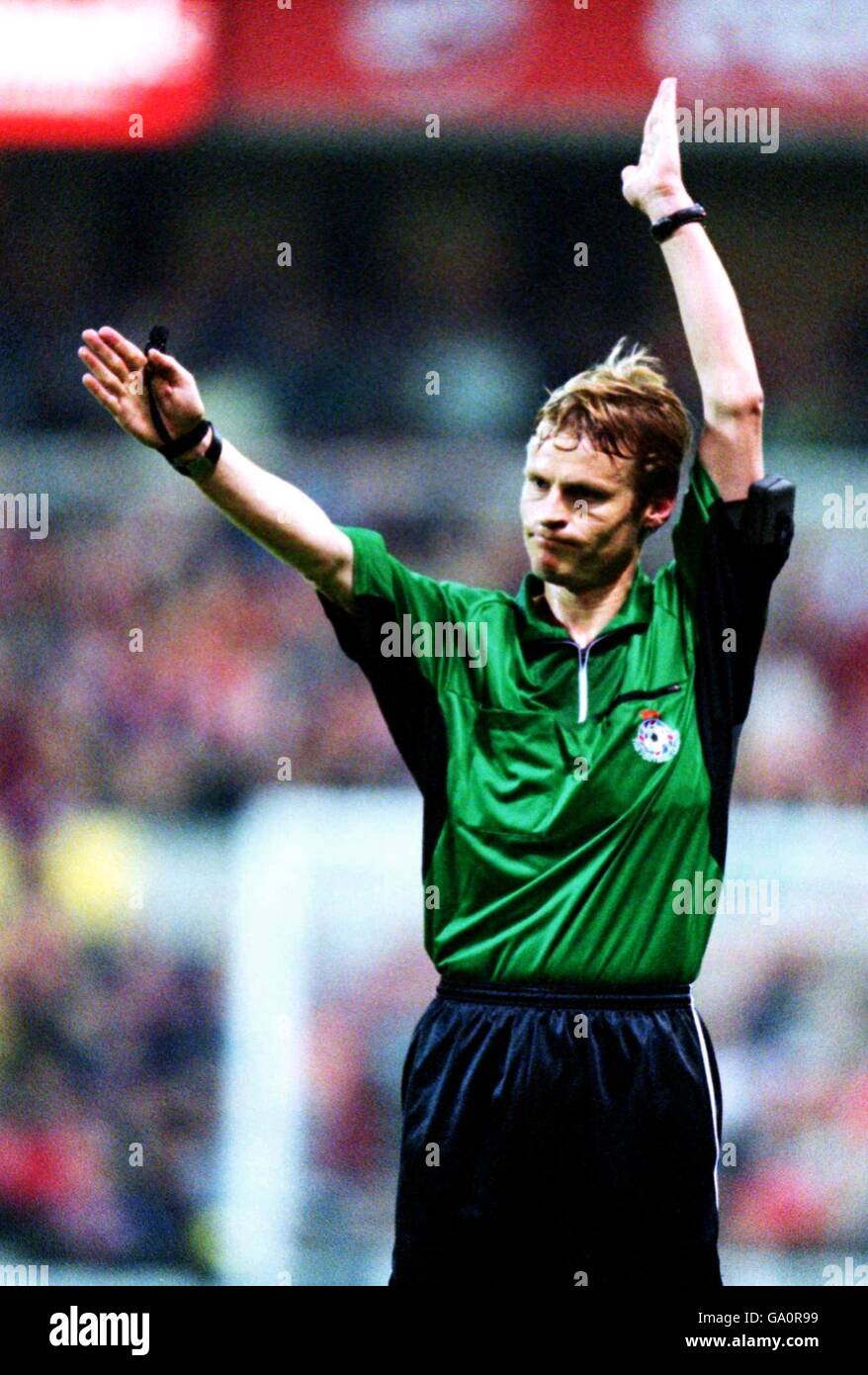 Referee mike jones awards an indirect free kick hi-res stock ...