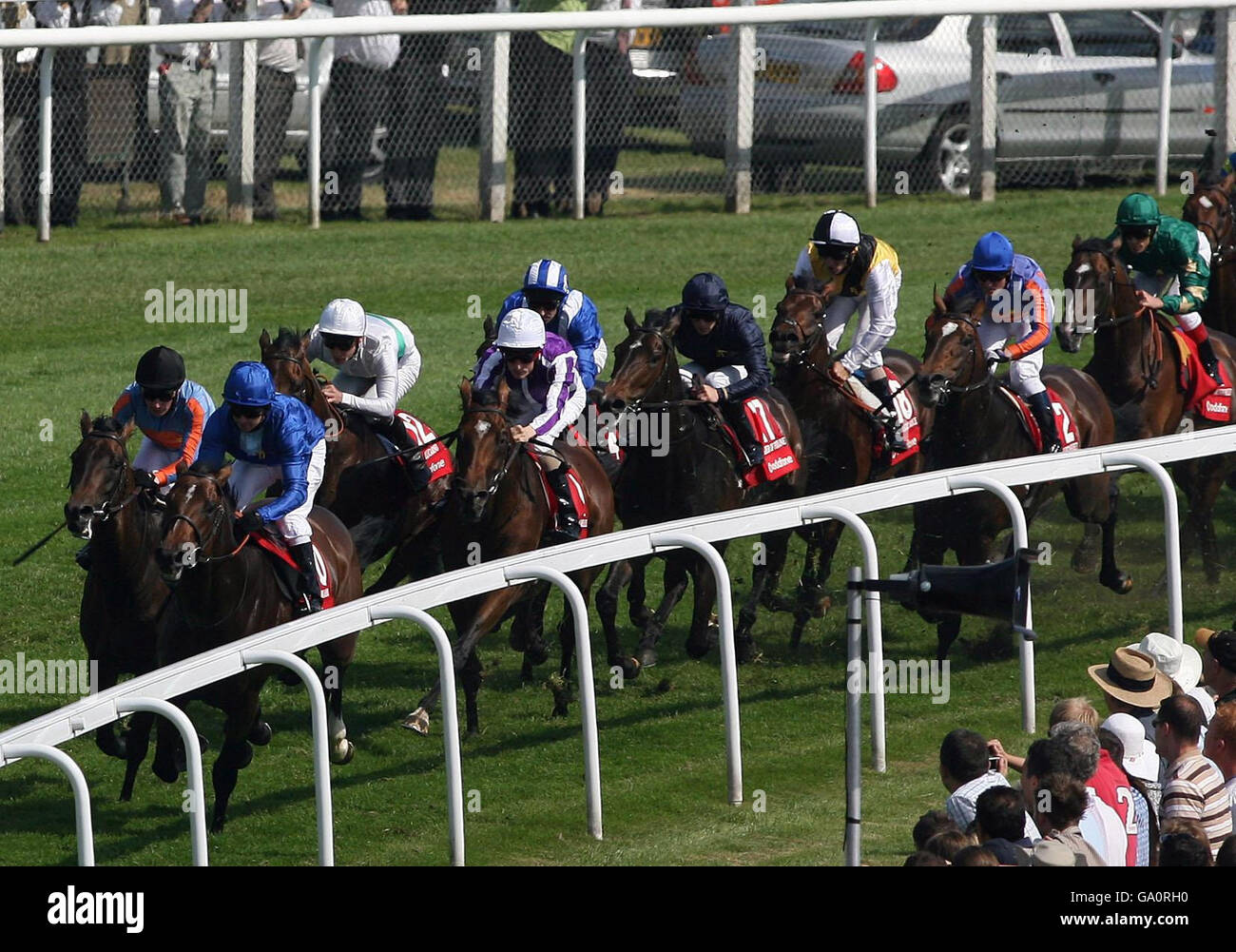 Tattenham corner racing action horse racing hi-res stock photography ...
