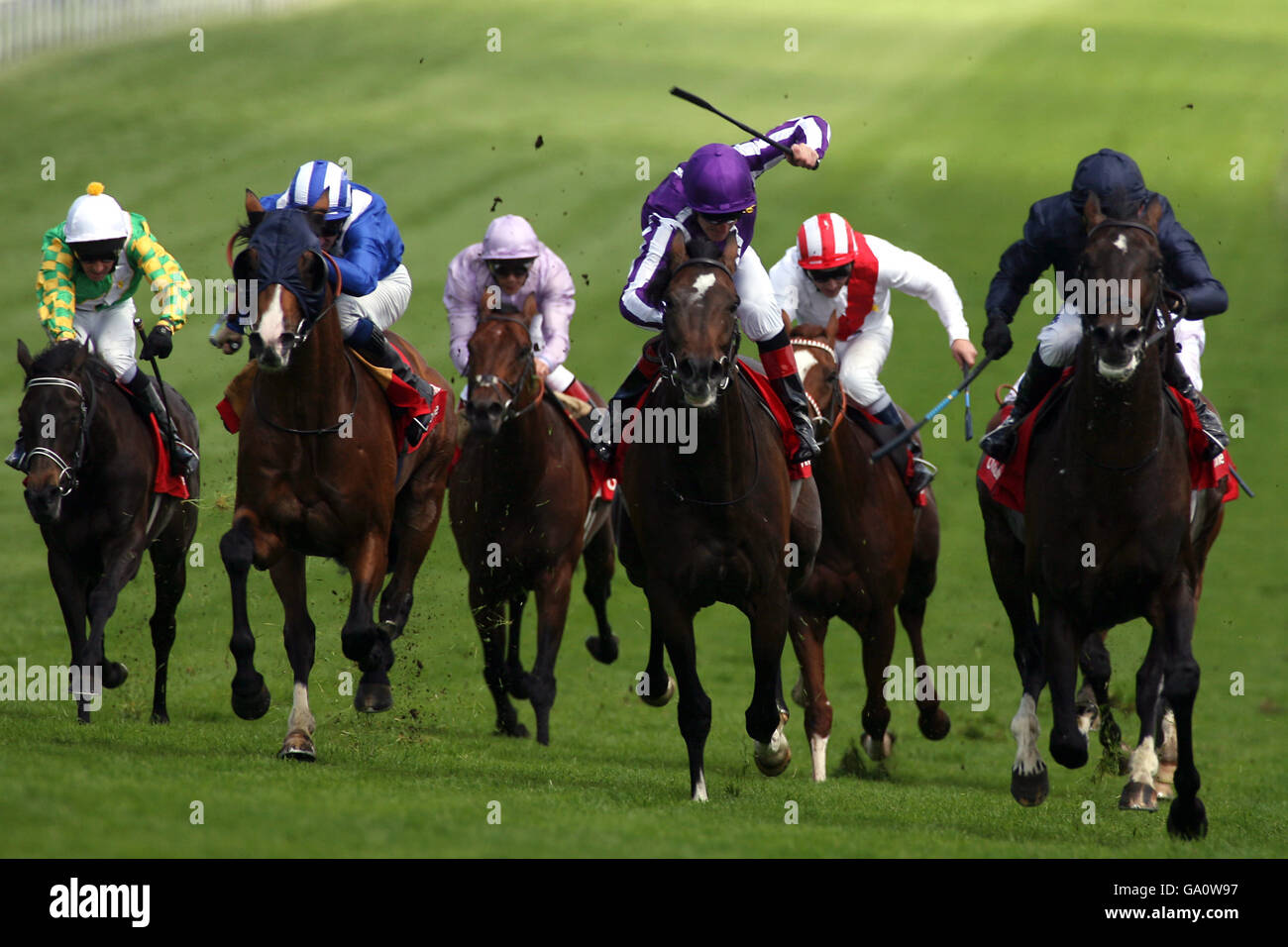 Vodafone coronation cup hi-res stock photography and images - Alamy