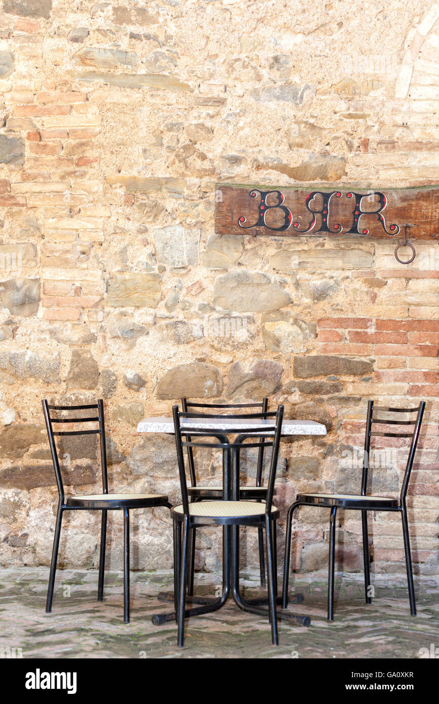 Chairs and table outside a Bar in Tuscany, Italy Stock Photo - Alamy