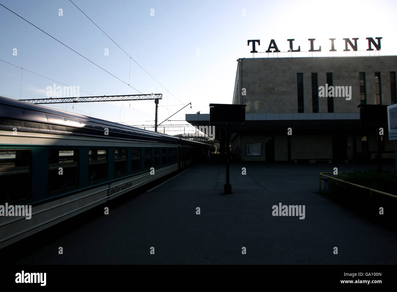 Tallin station hi-res stock photography and images - Alamy