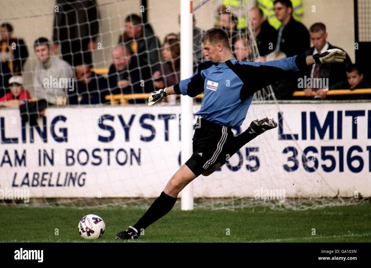 Goalkick hi-res stock photography and images - Alamy