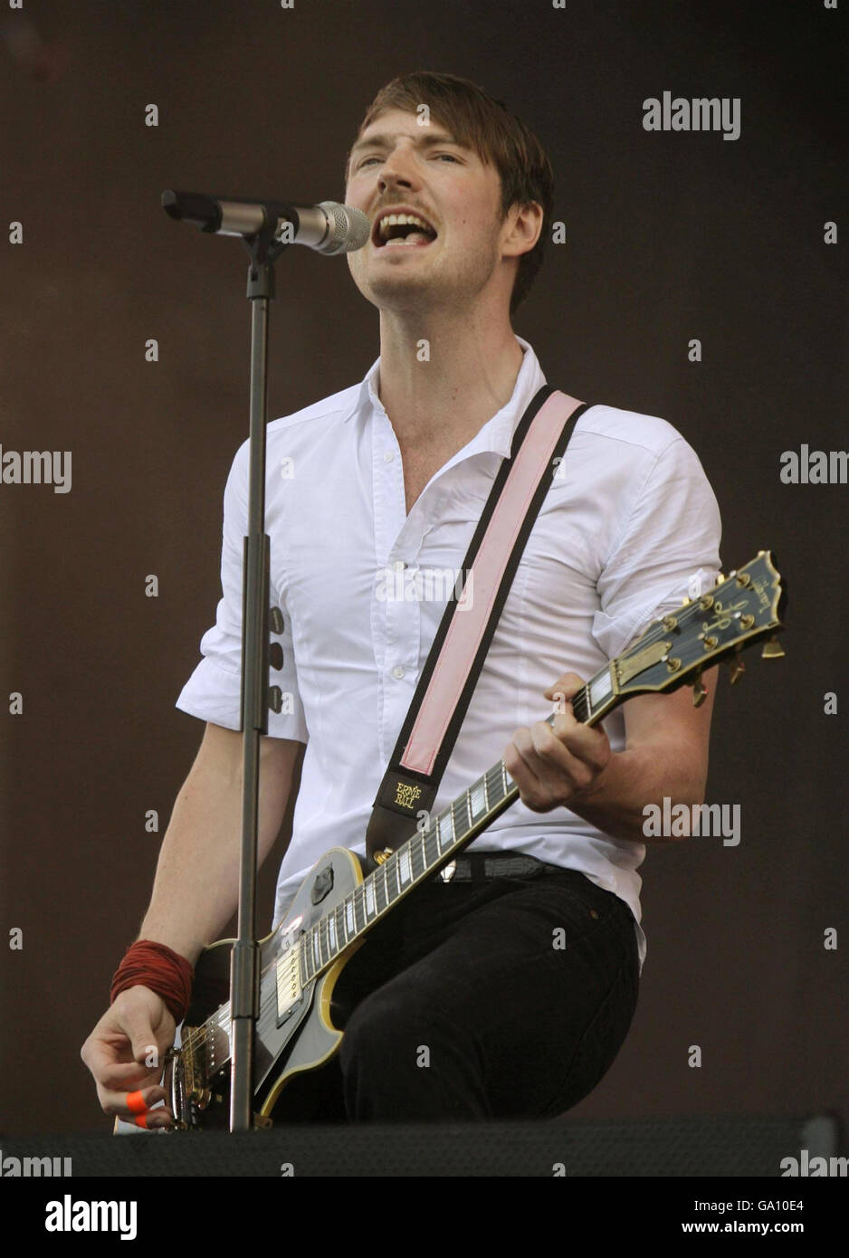 The Feeling lead singer Dan Gillespie-Sells performs at the Isle of ...