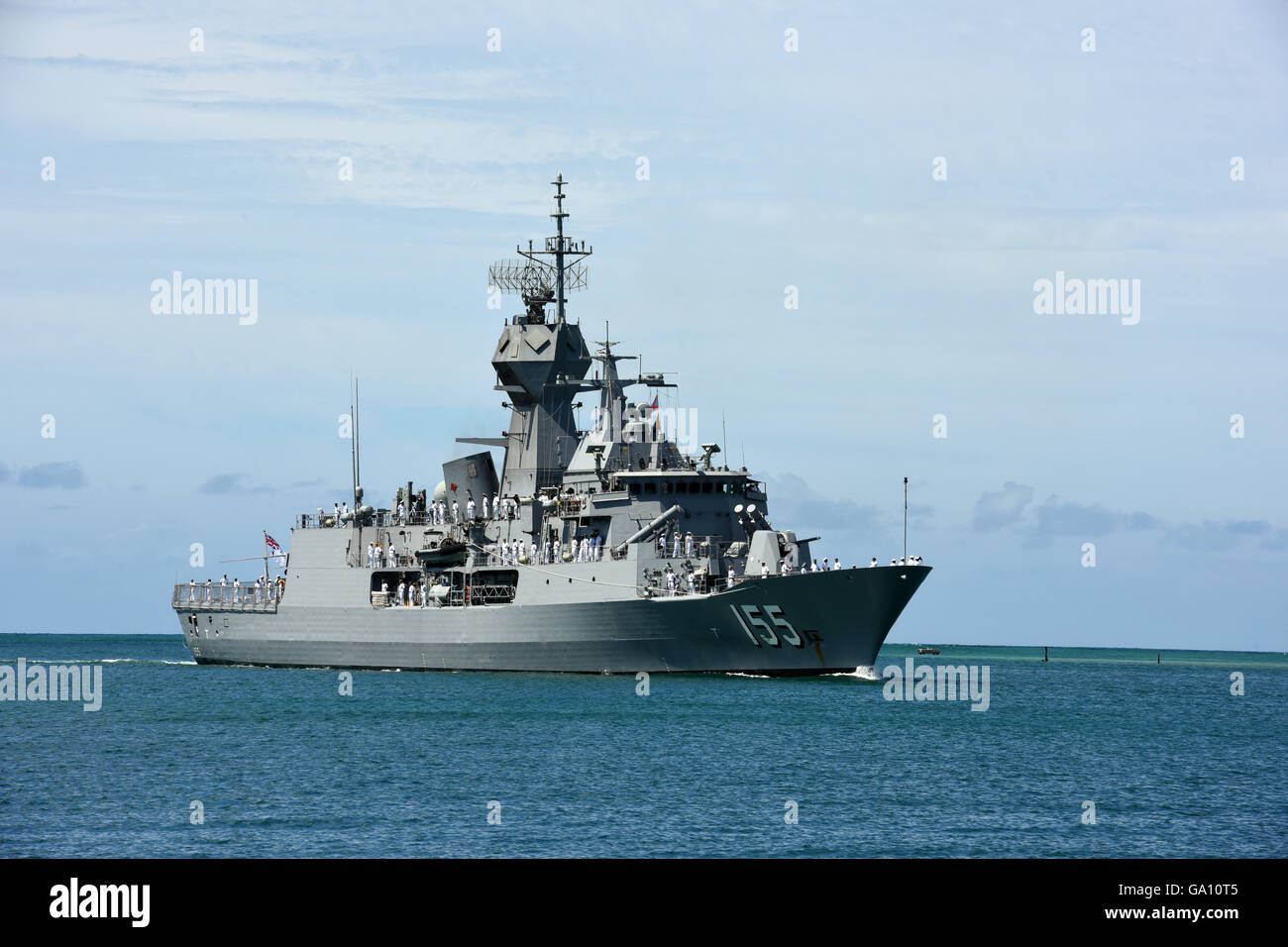Royal Australian Navy Anzac-class frigate HMAS Ballarat pulls into ...