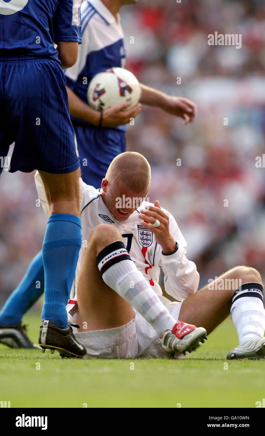 David beckham england greece hi-res stock photography and images - Alamy