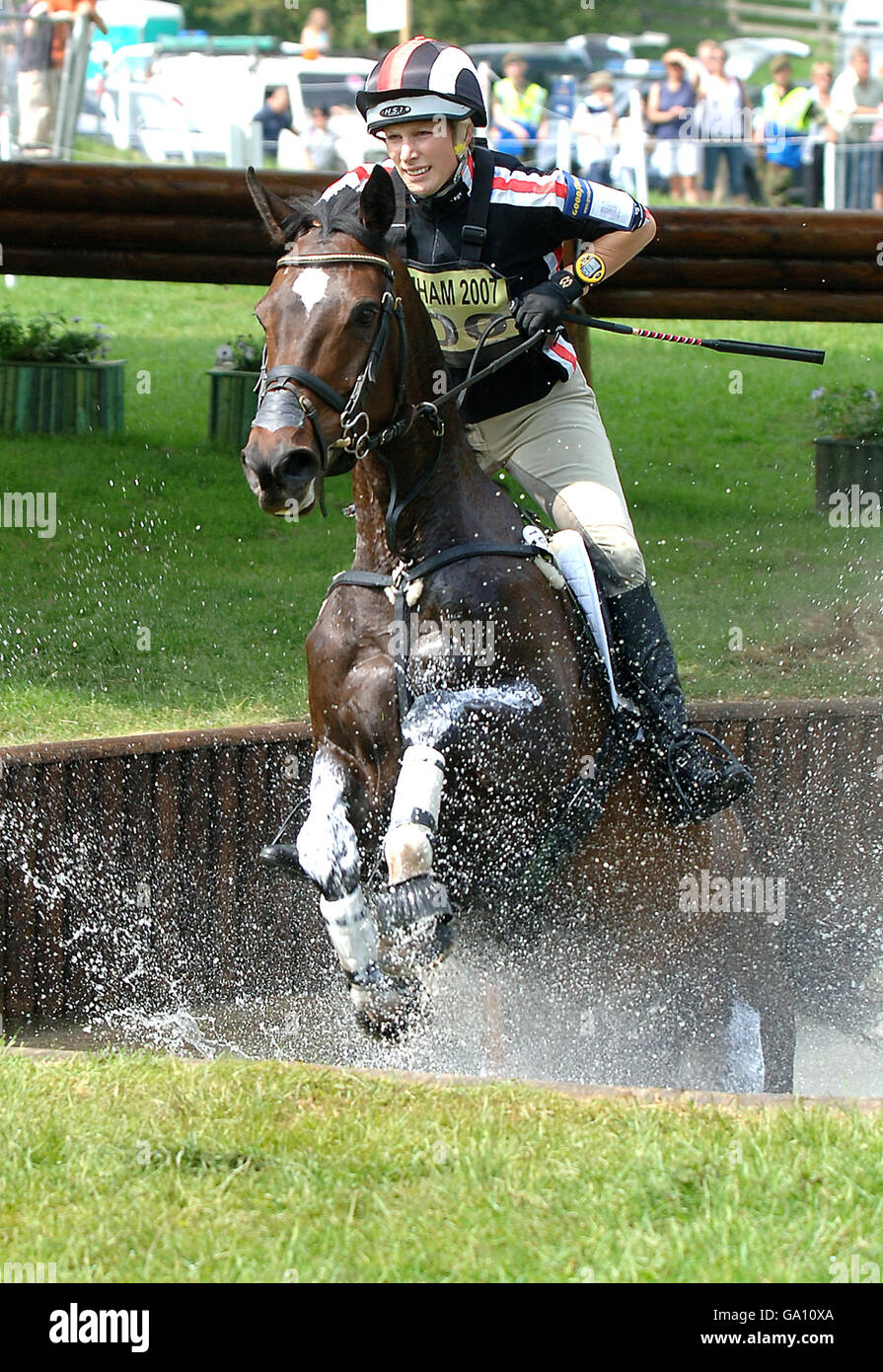 Zara Phillips competes at Bramham Horse trials Stock Photo - Alamy