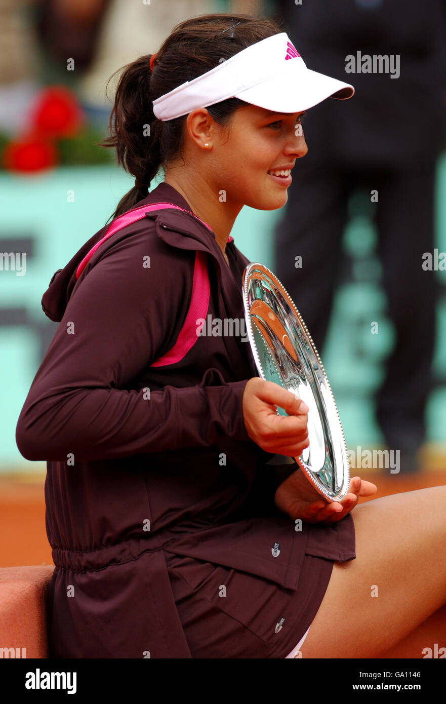 French open womens trophy hi-res stock photography and images - Alamy