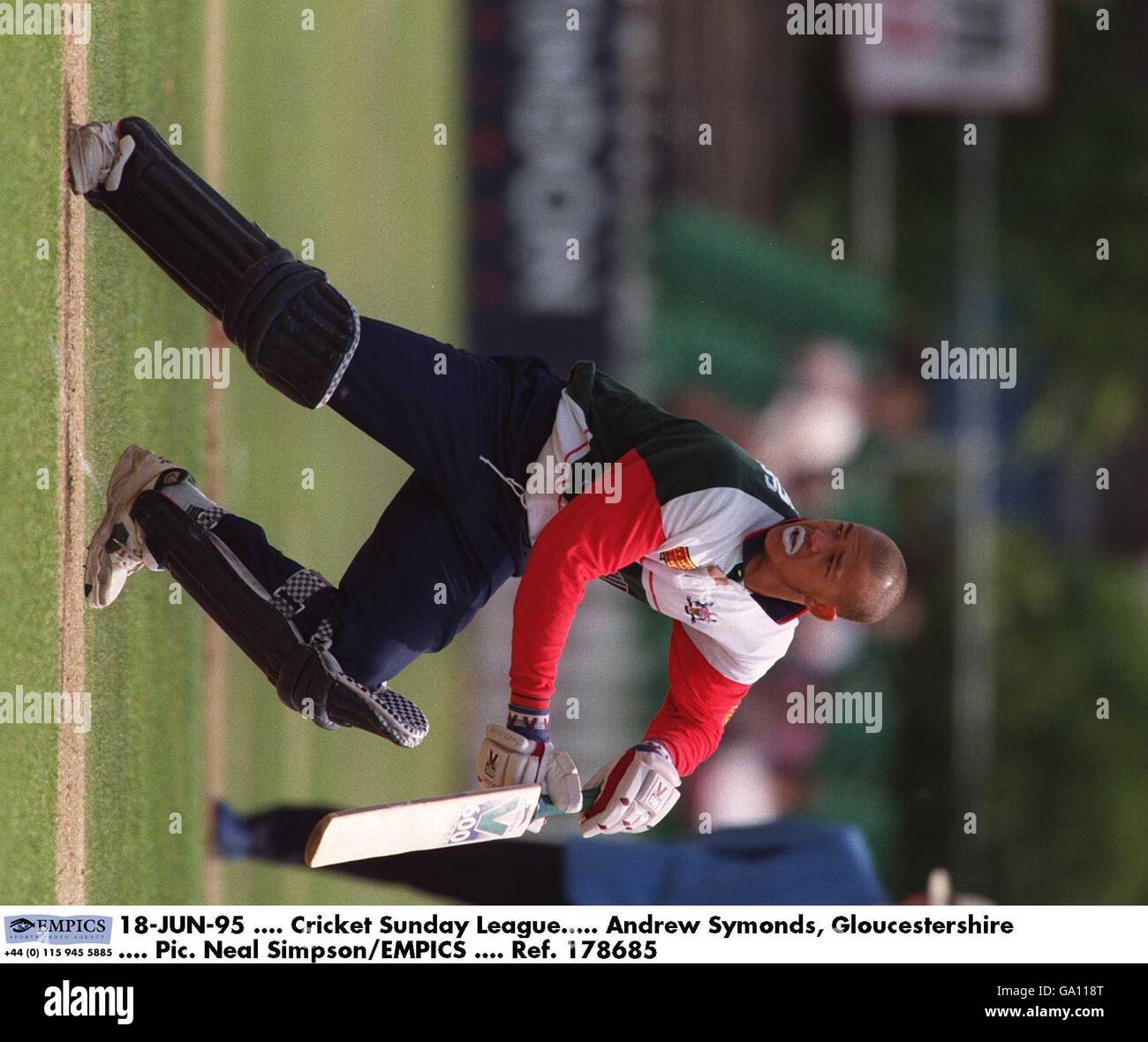 Cricket Sunday League Stock Photo - Alamy