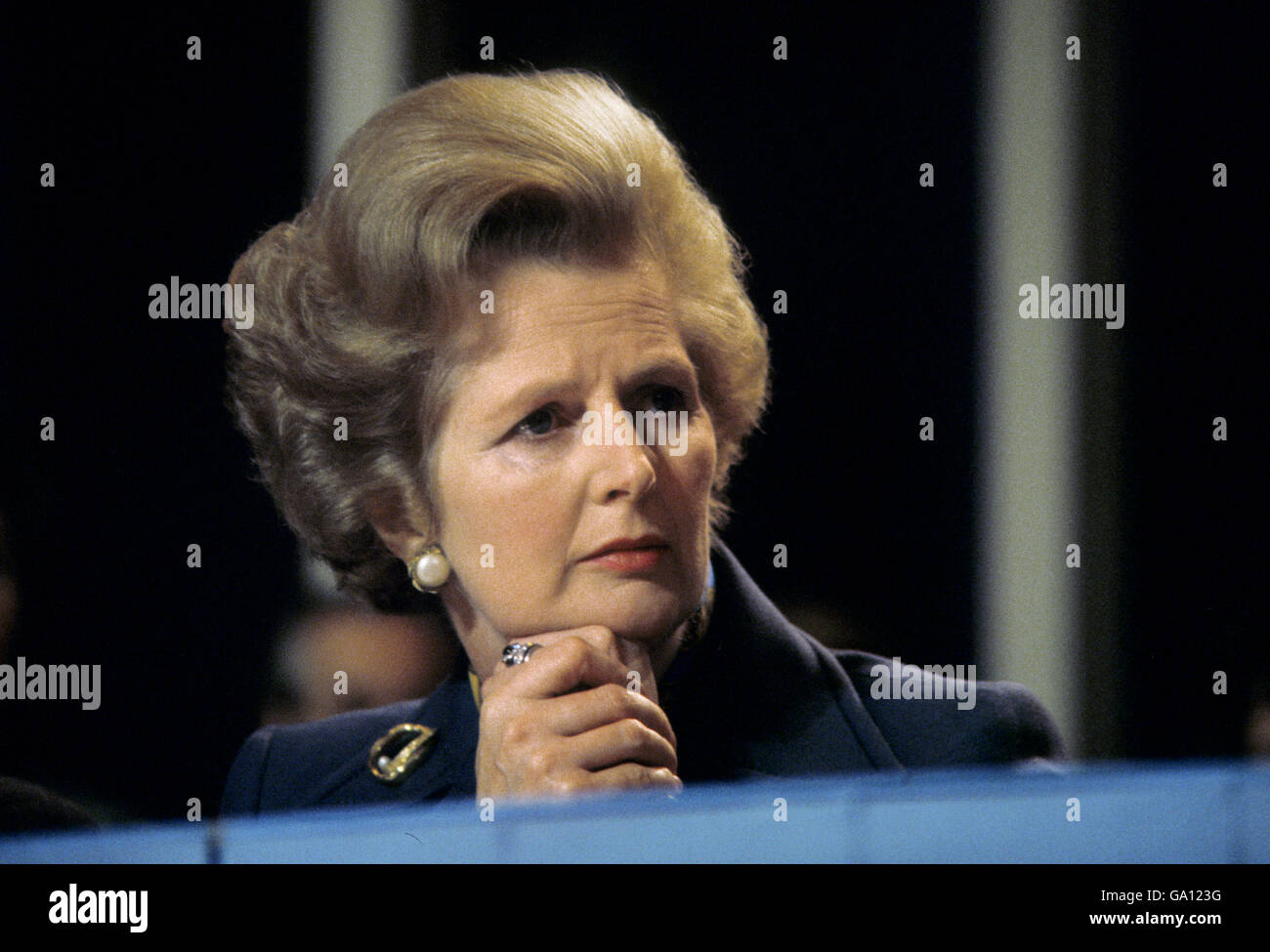 Head shot headshot portrait thatcherscans margaretthatcher hi-res stock ...