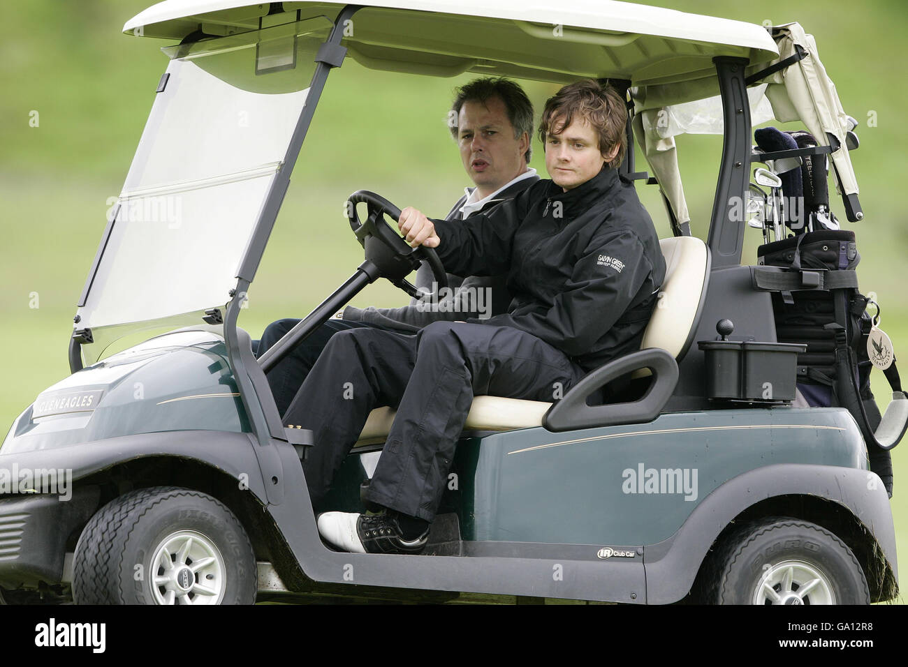 Tom chaplin jacket hi-res stock photography and images - Alamy