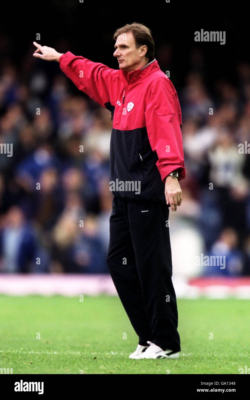 Liverpools phil thompson hi-res stock photography and images - Alamy