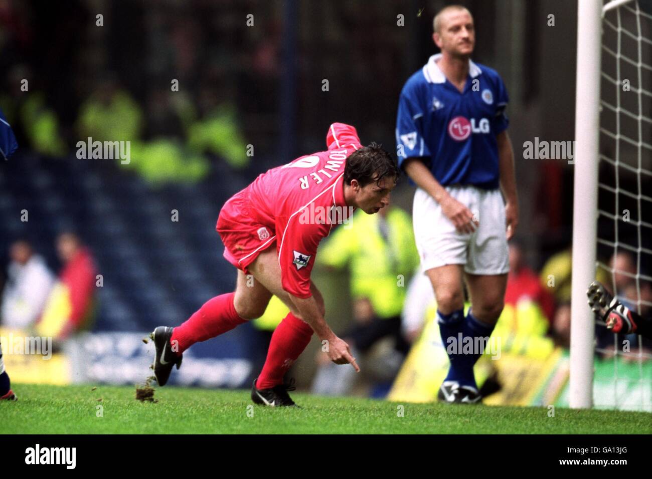 Liverpool's Robbie Fowle scores his first goal of the game Stock Photo ...