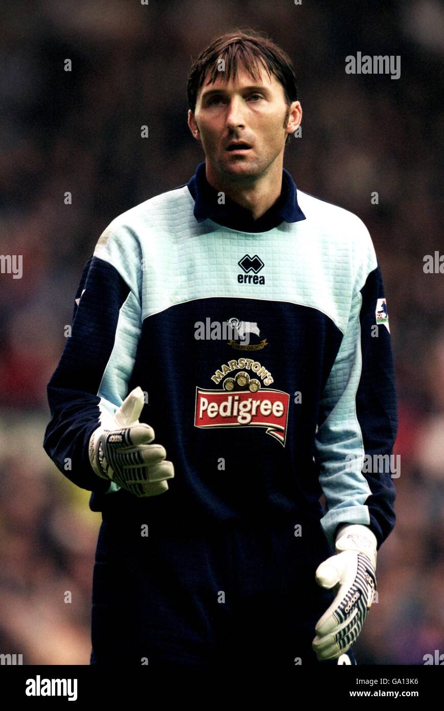 Ian feuer premier league hi-res stock photography and images - Alamy