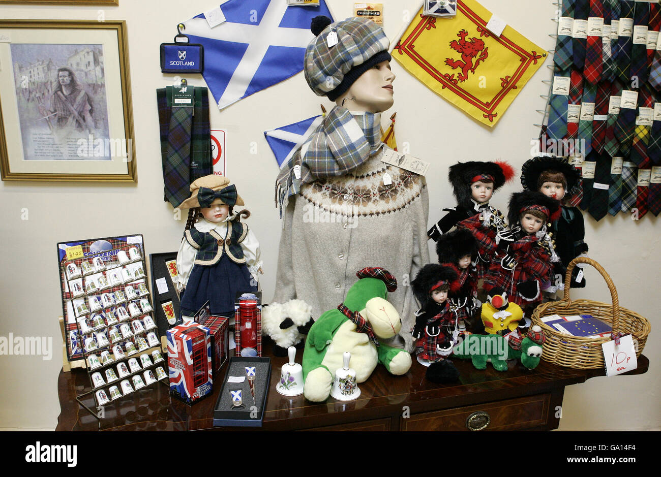 Scottish Souvenirs Feature Stock Photo - Alamy