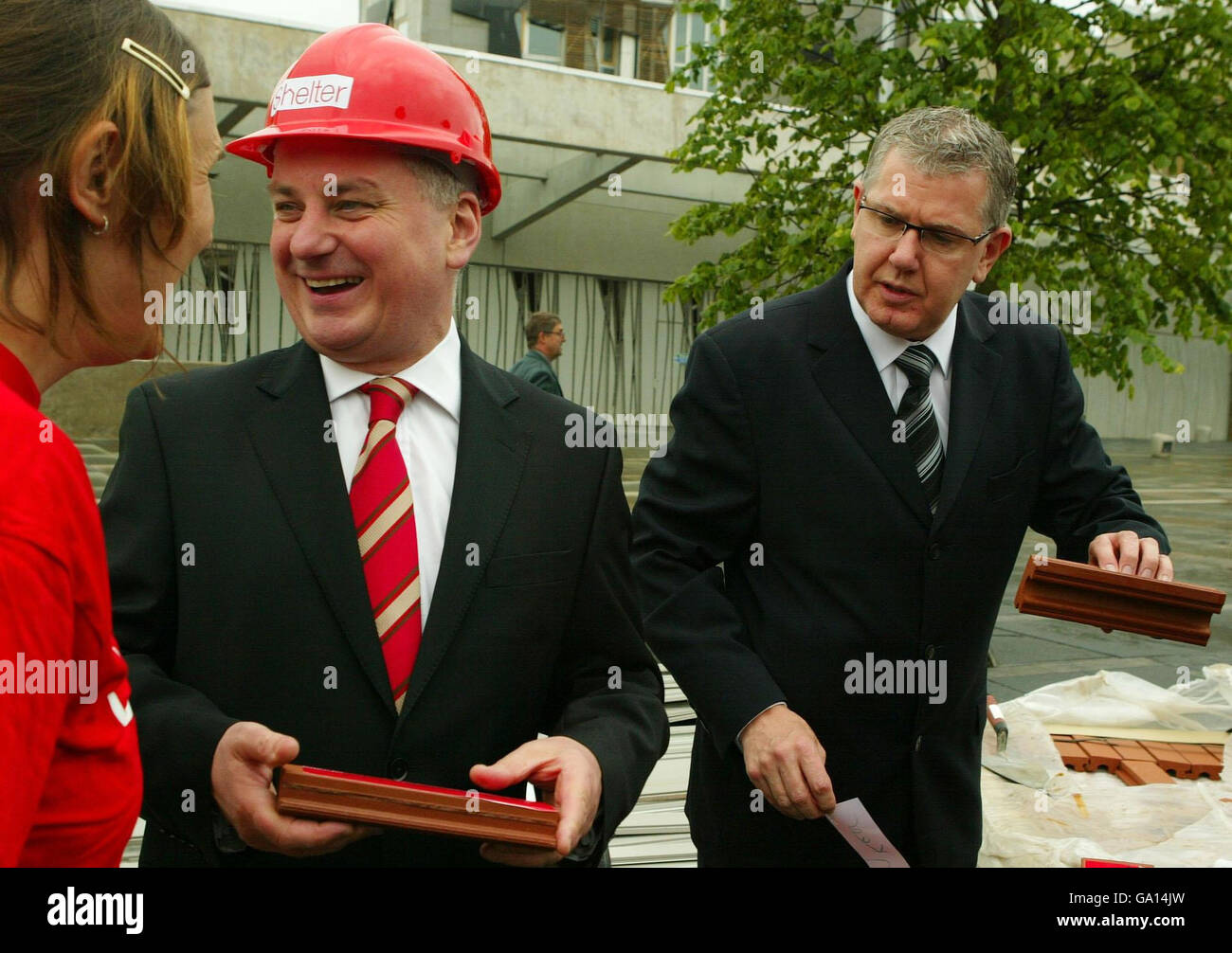 Scottish Labour Party MSP Andy Kerr (right) with Scottish Labour Party ...
