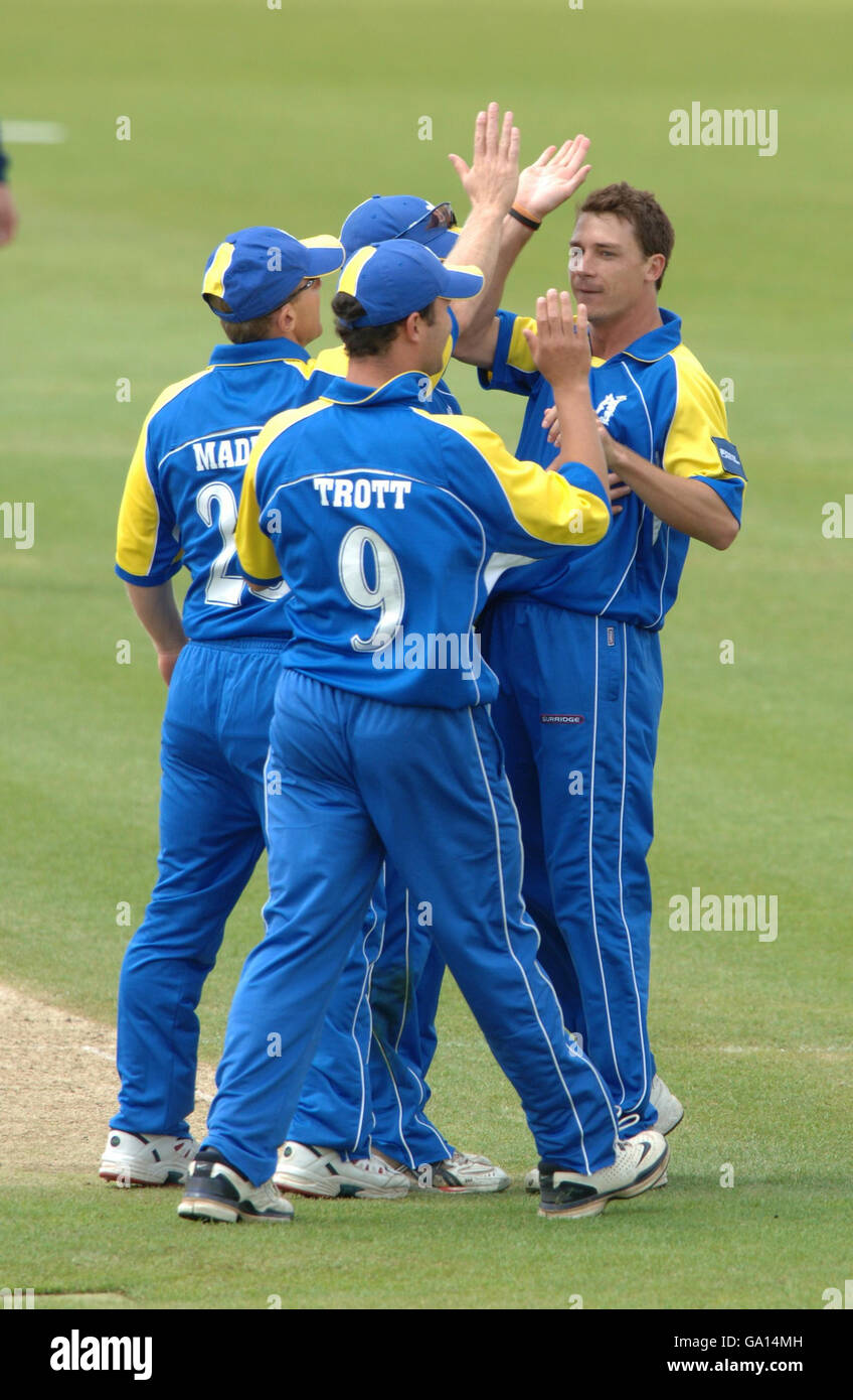Rose bowl trophy hi-res stock photography and images - Alamy