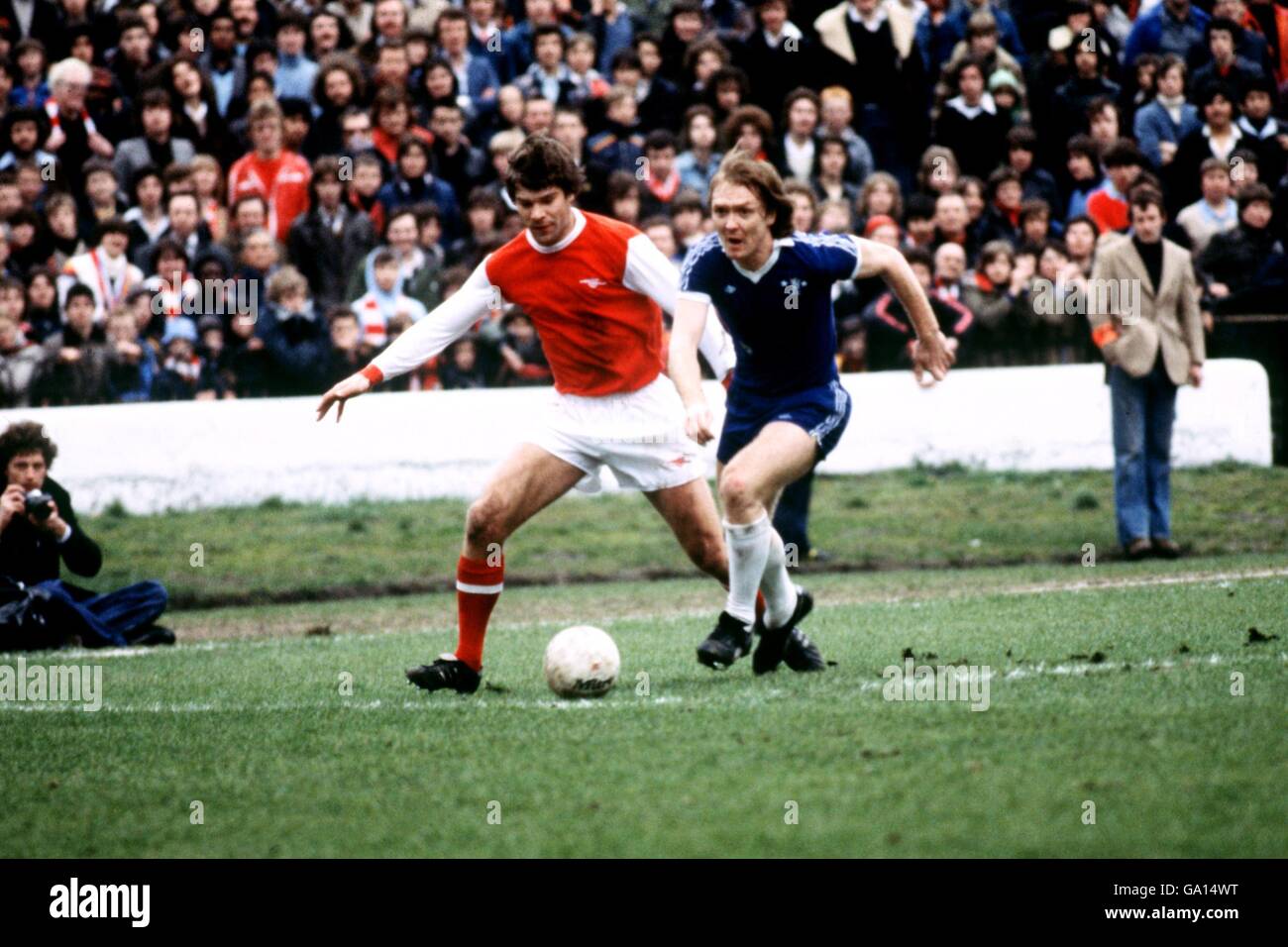 Soccer - Football League Division One - Chelsea v Arsenal. Chelsea's ...