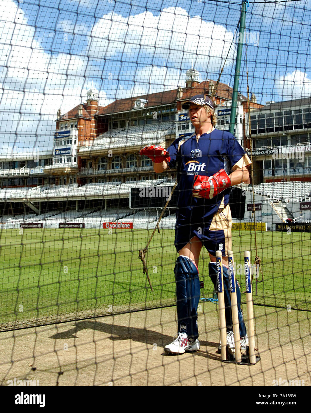Jonathan batty at the oval hi-res stock photography and images - Alamy