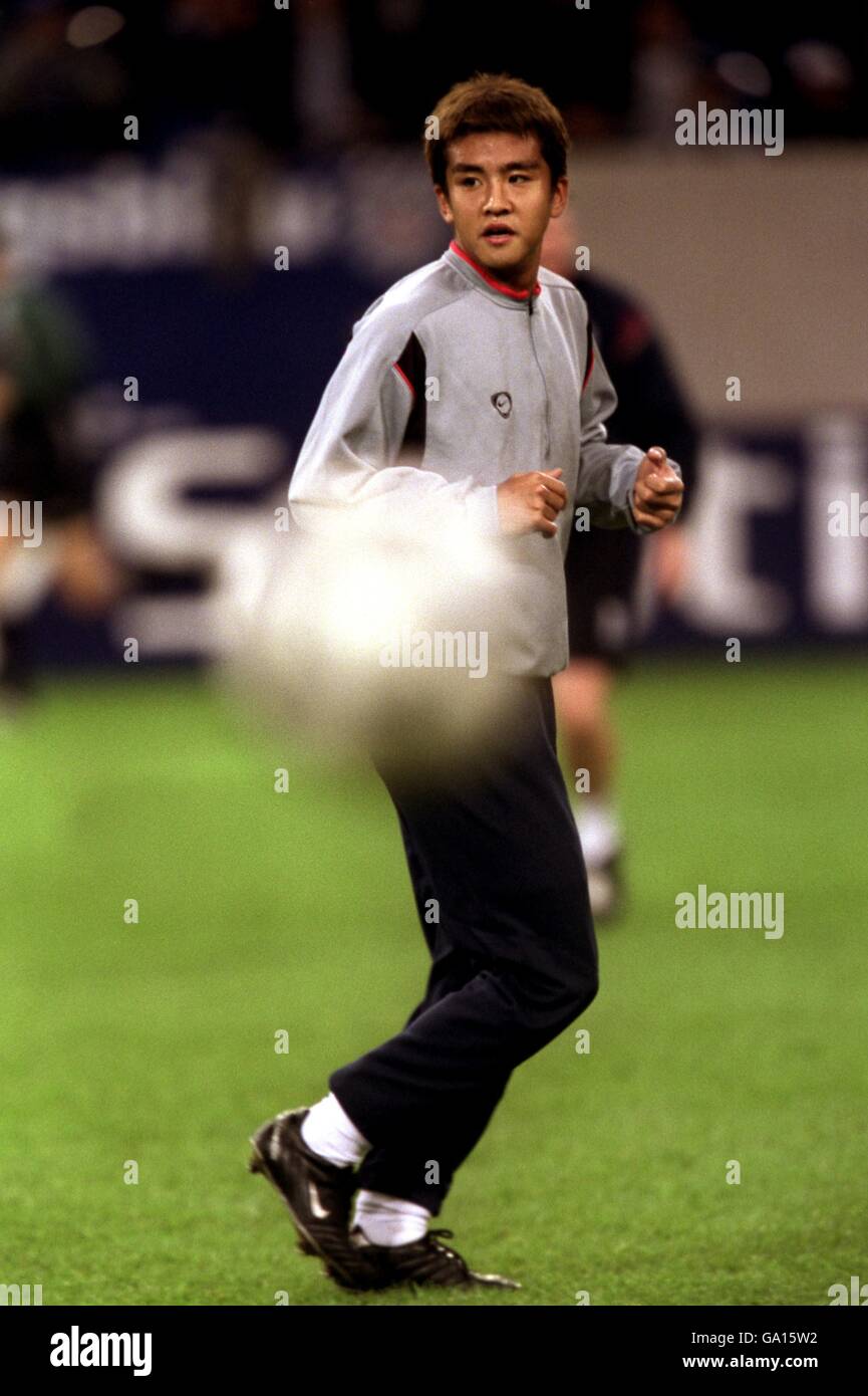 Arsenals junichi inamoto before game hi-res stock photography and ...