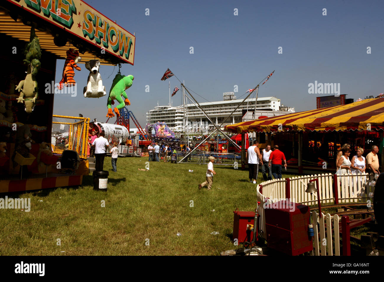 The Funfair At Epsom Downs Racecourse High Resolution Stock Photography ...