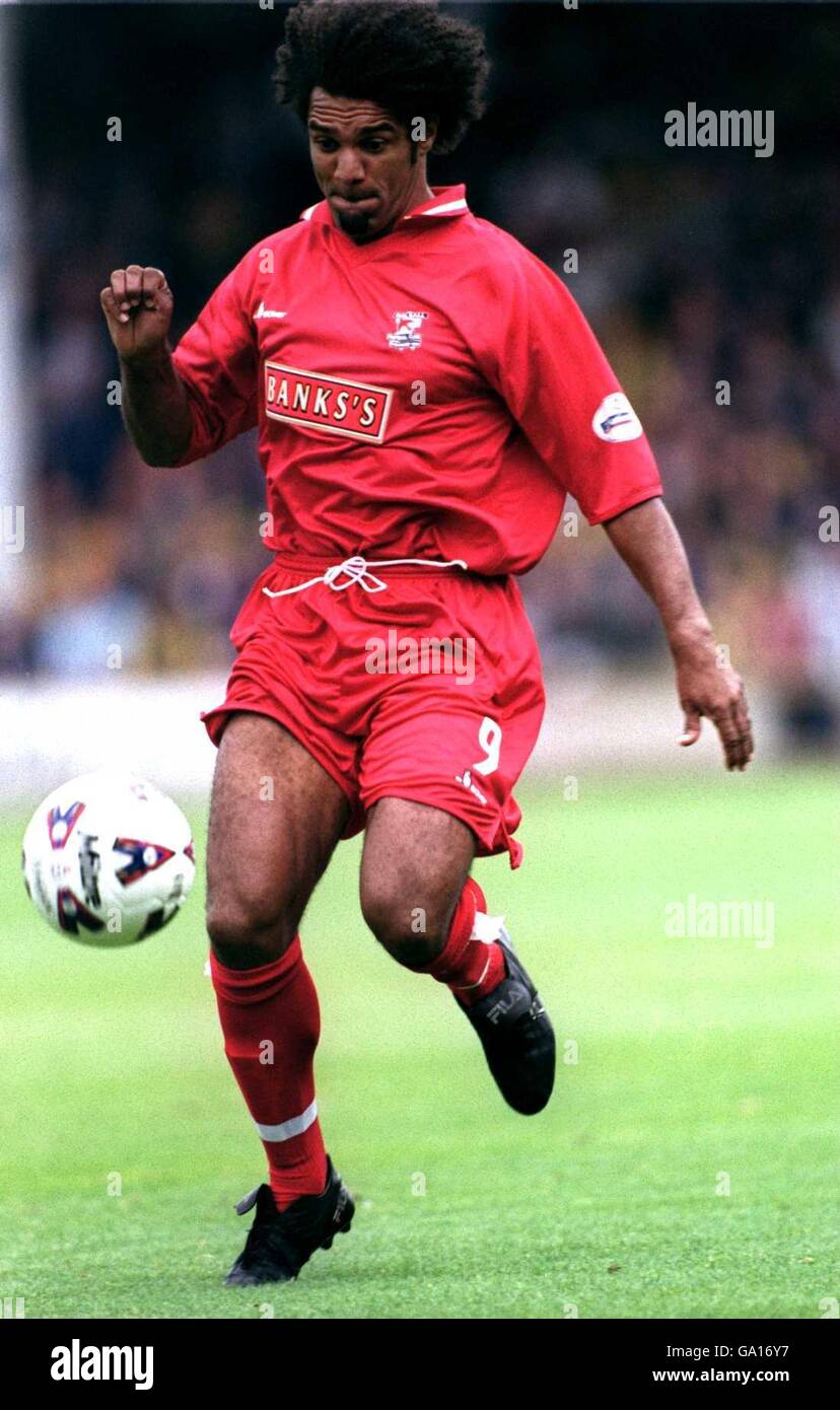 Don goodman, west bromwich albion hi-res stock photography and images ...