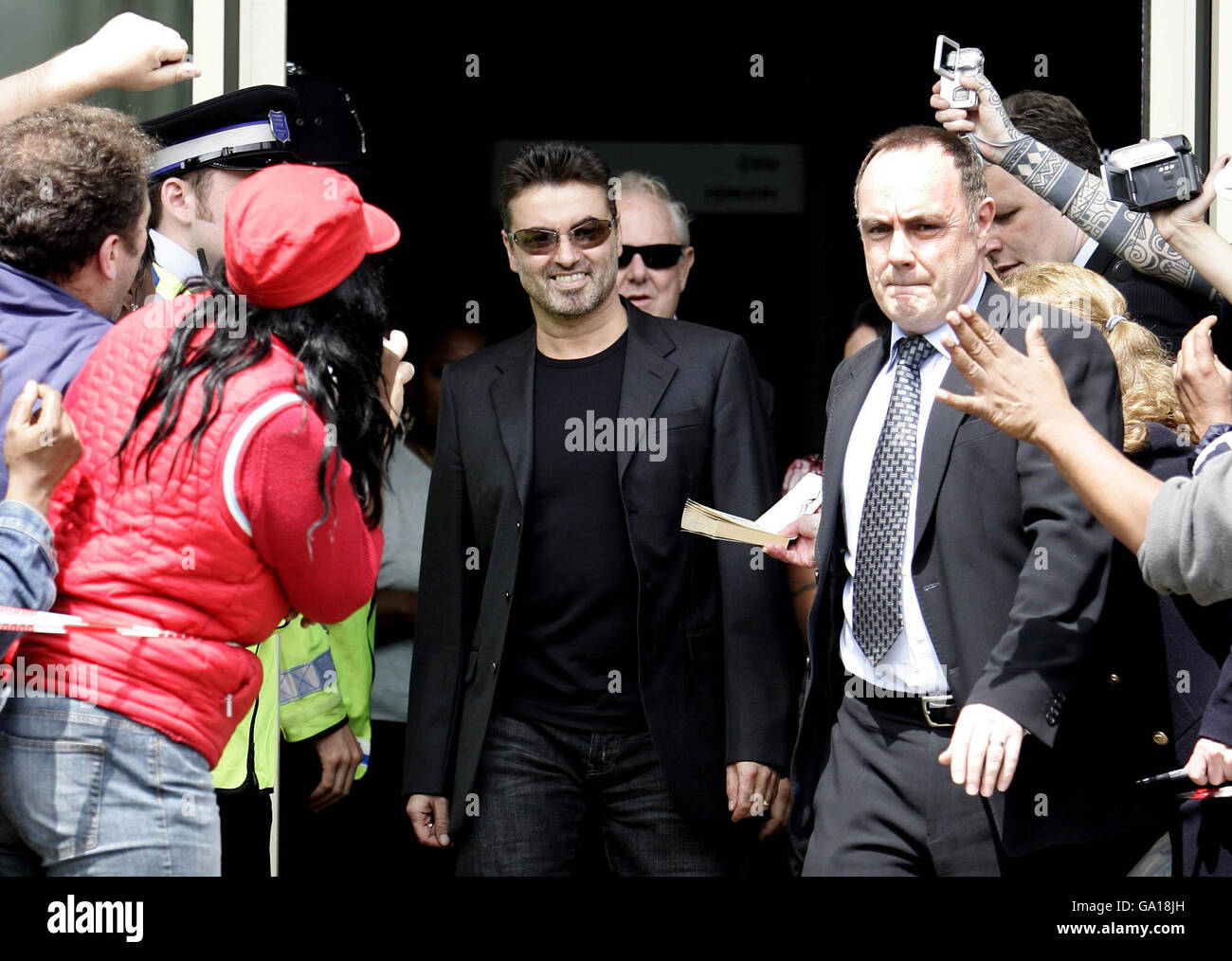 George michael sentenced driving while unfit hi-res stock photography and images - Alamy