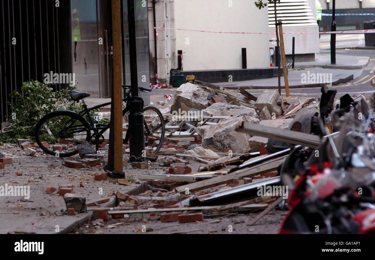 Building collapses in London Stock Photo - Alamy