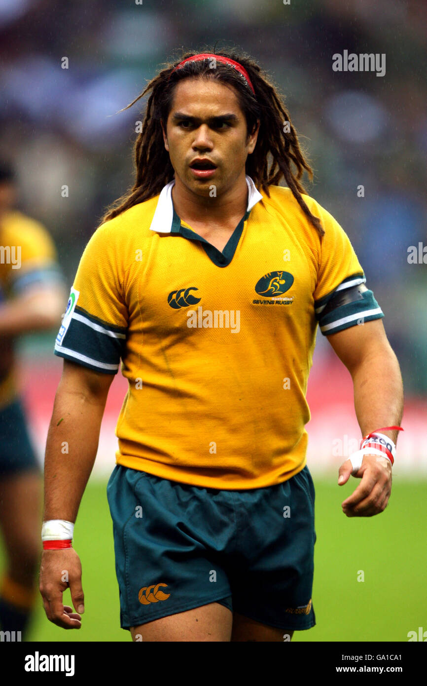 Rugby Union - Emirates Airline London Sevens - Twickenham. AJ Gilbert ...