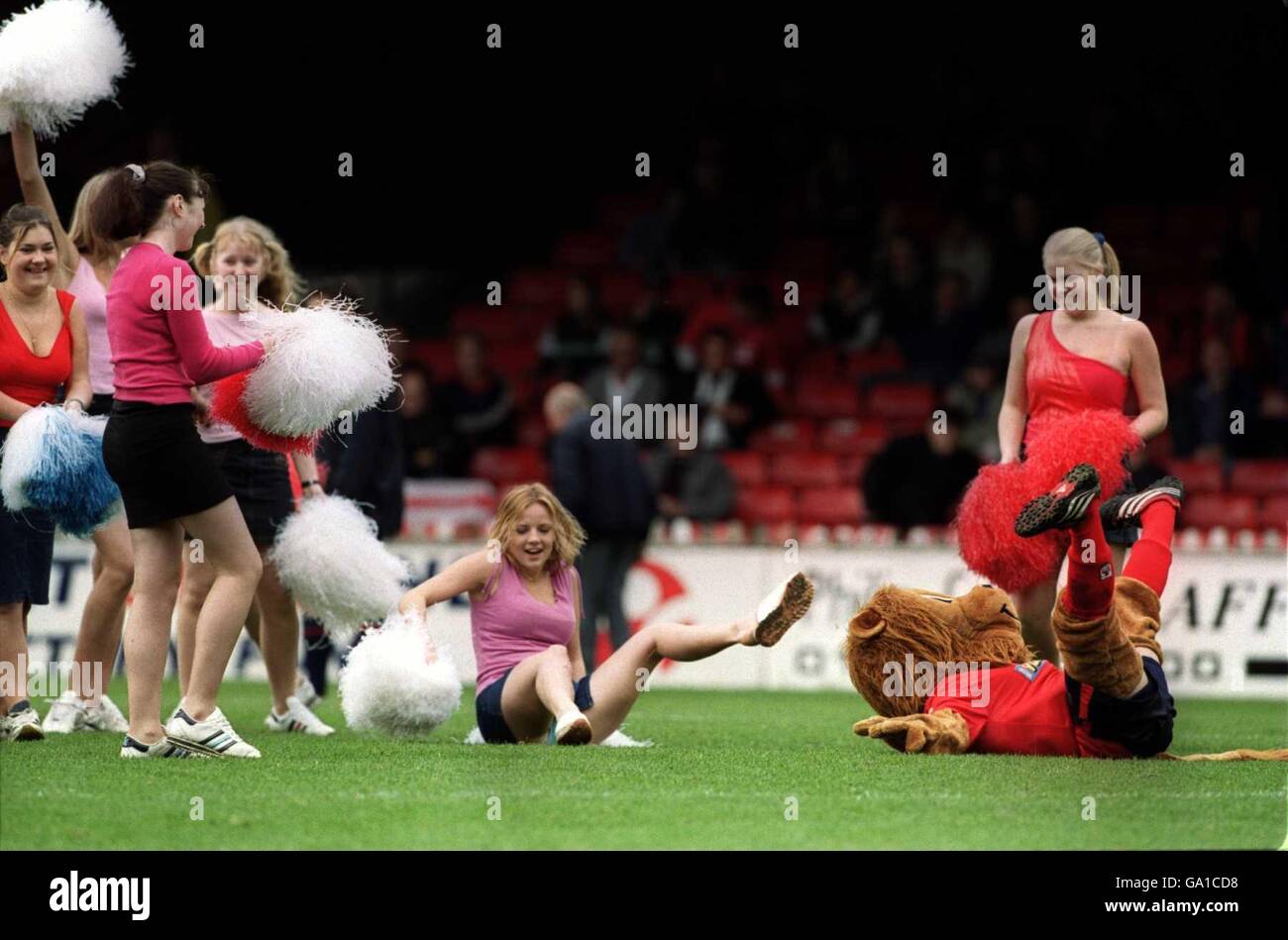 York city mascot yorkie the lion hi-res stock photography and images ...