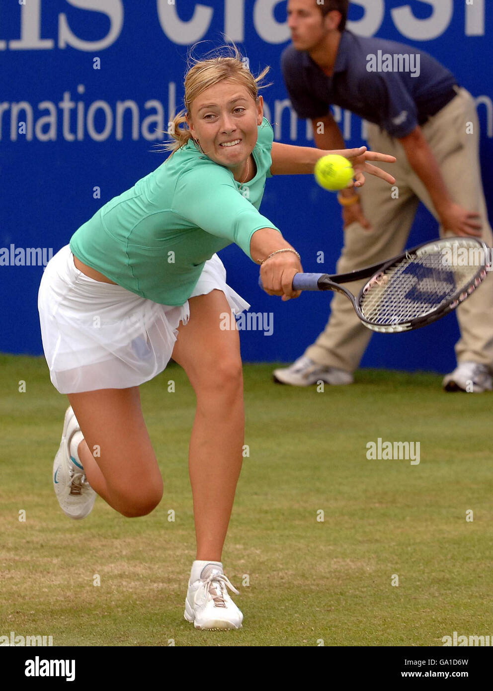 Maria Sharapova plays her quarter final against Elena Likhovtseva ...
