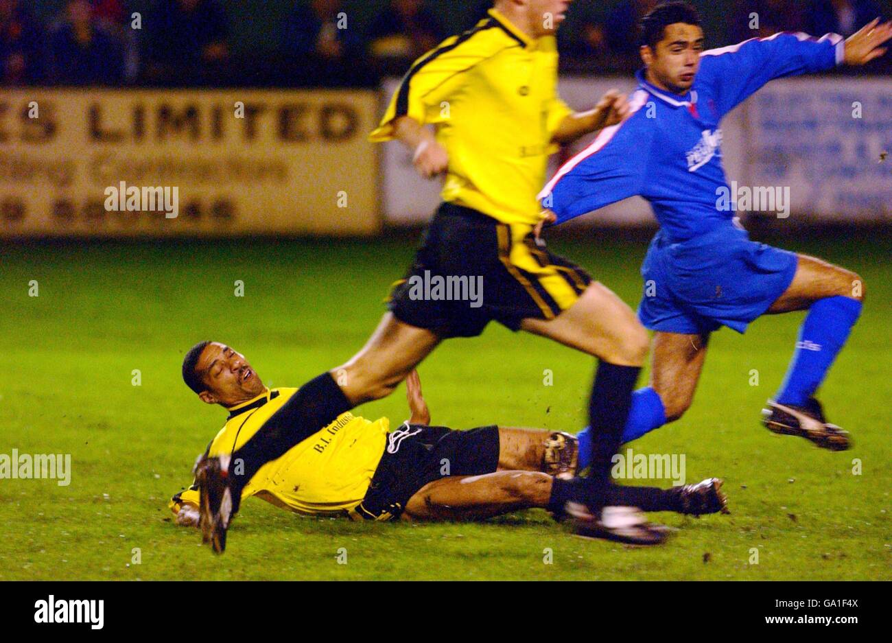 Unibond league cup hi-res stock photography and images - Alamy