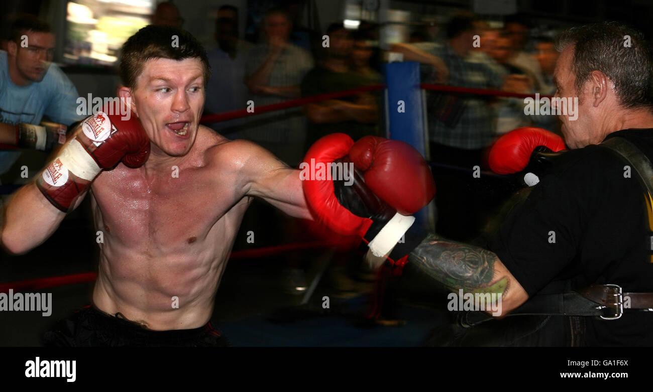 Zuffas hi-res stock photography and images - Alamy