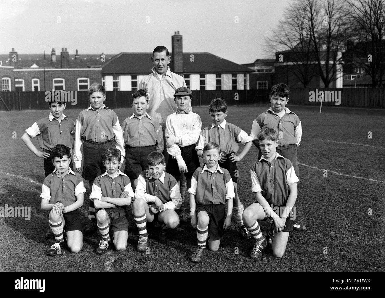 Under 11 football ref hi-res stock photography and images - Alamy